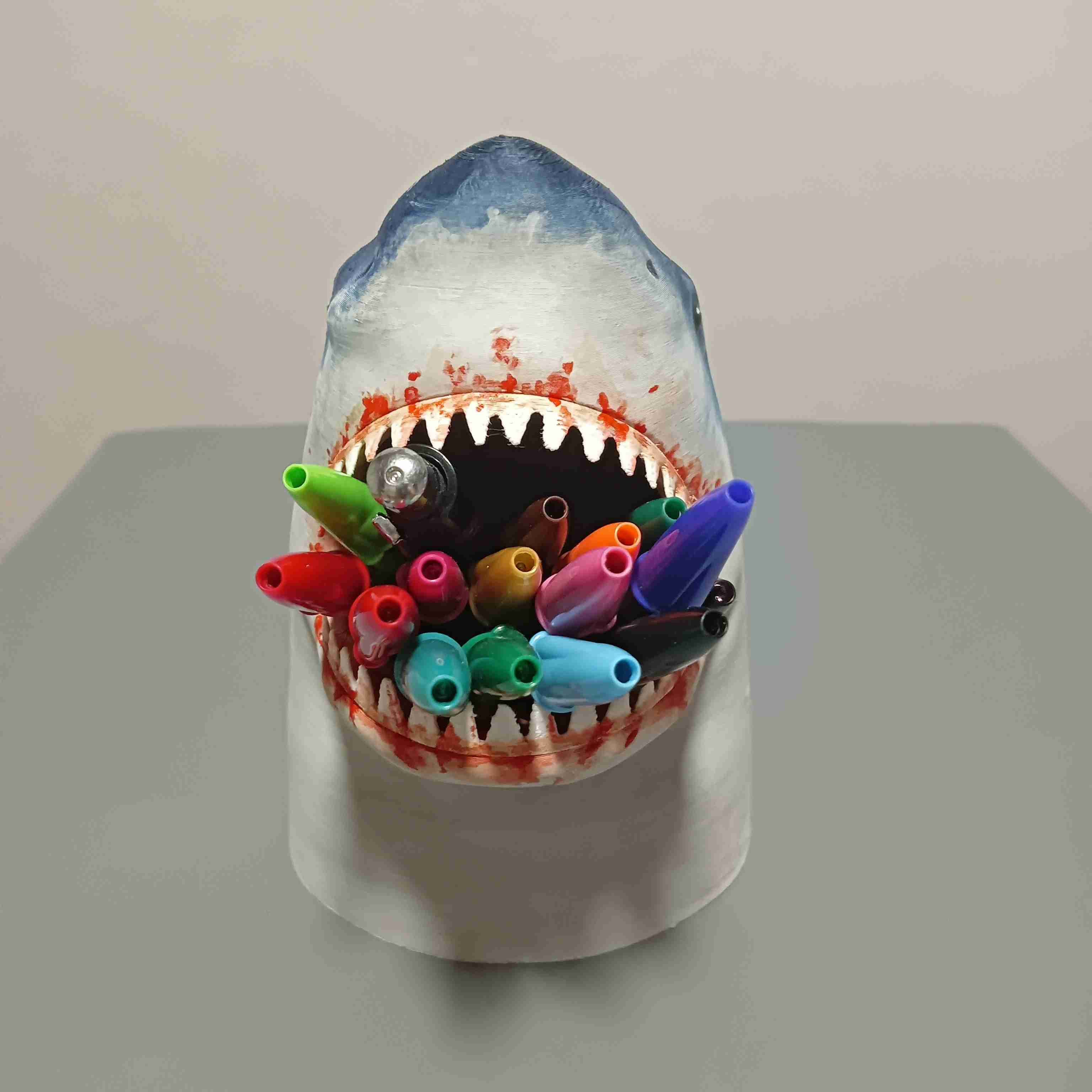 SHARK HEAD PENCIL HOLDER | 3D models download | Creality Cloud