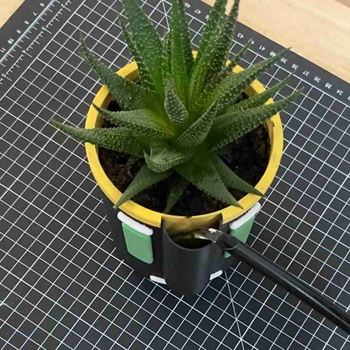 Tiki self-watering planter | 3D models download | Creality Cloud