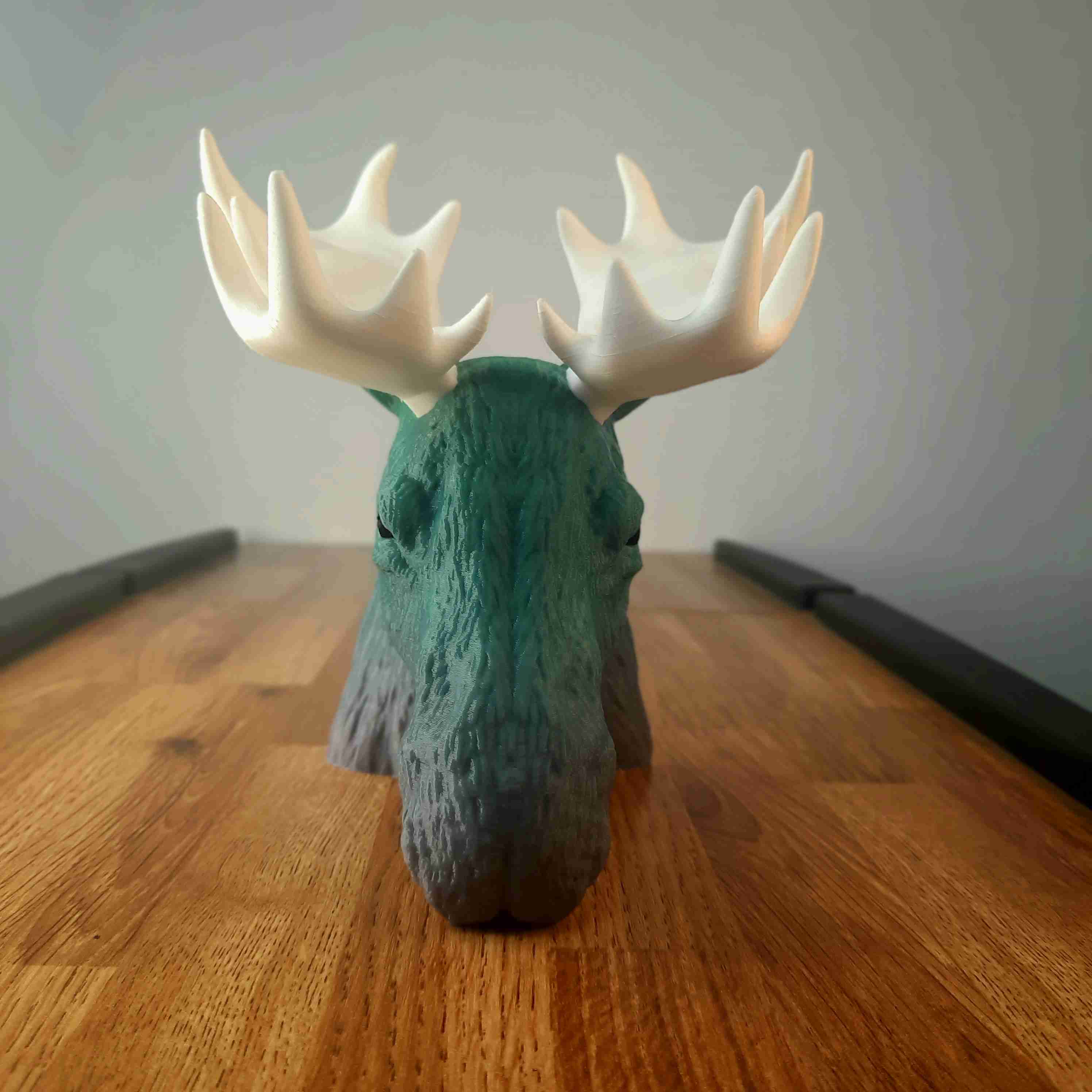 Moose wine holder | 3D models download | Creality Cloud