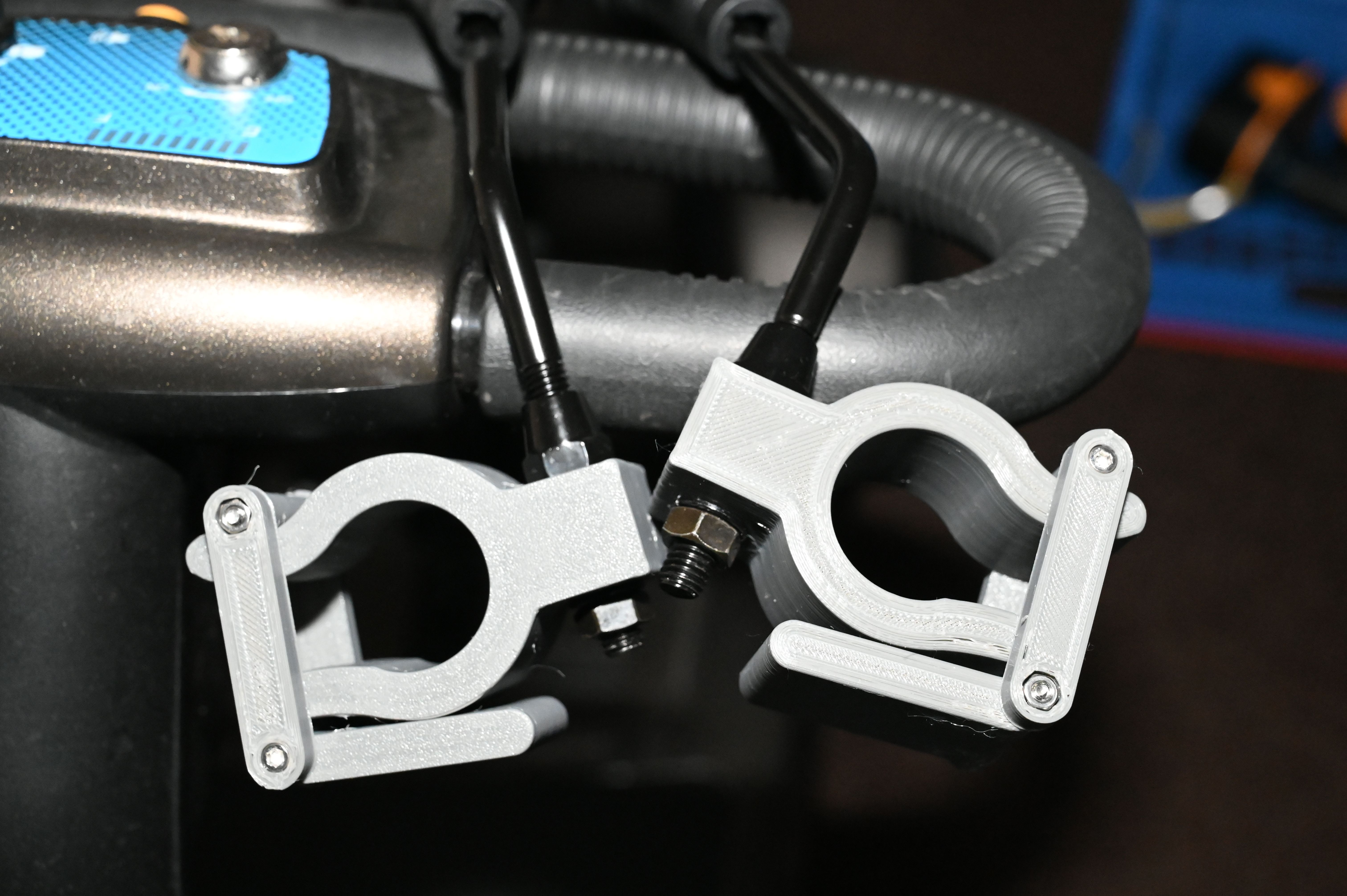 Quick Release Wing Mirror Mounting Bracket | 3D models download ...