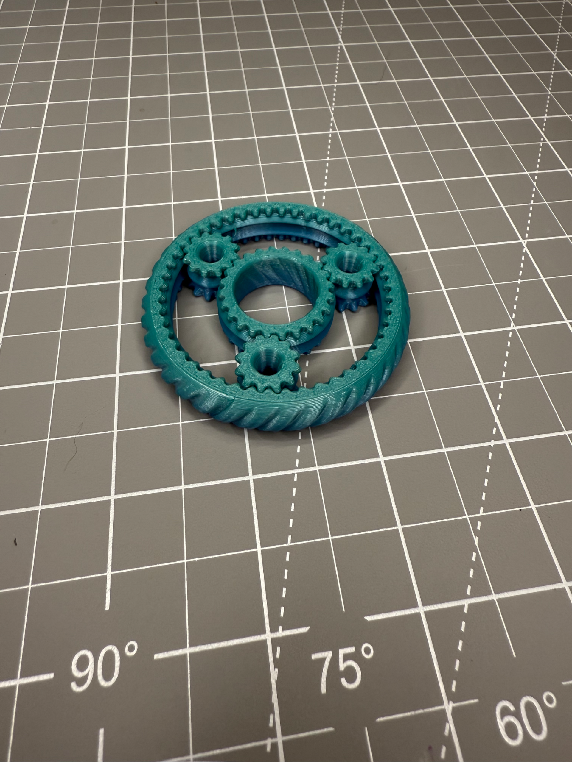 Works great, I did use aligned as the z-seam on my first print of this ...
