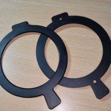 It looks perfect on the Creality K1 Max. A simple mesh cover for the ...