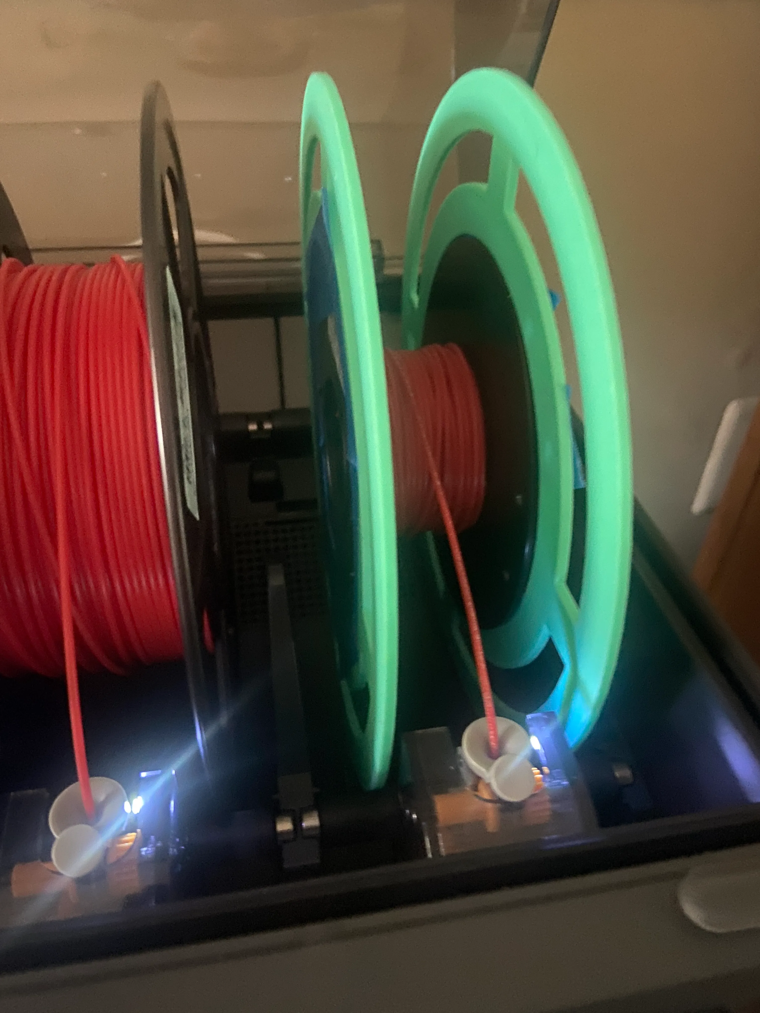 3D Printer Parts STL Download - Sunlu small spool converterby pristine wizz