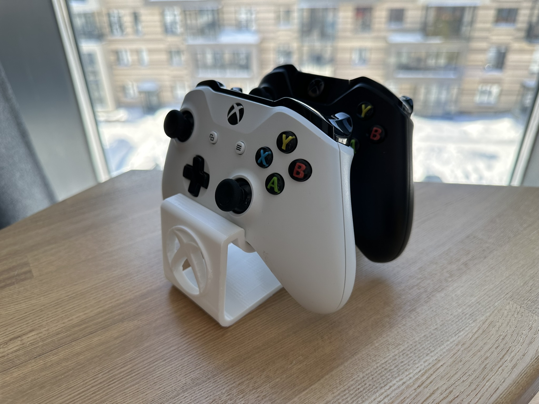 Stand for two xbox controllers | Download de modelos 3D | Creality Cloud