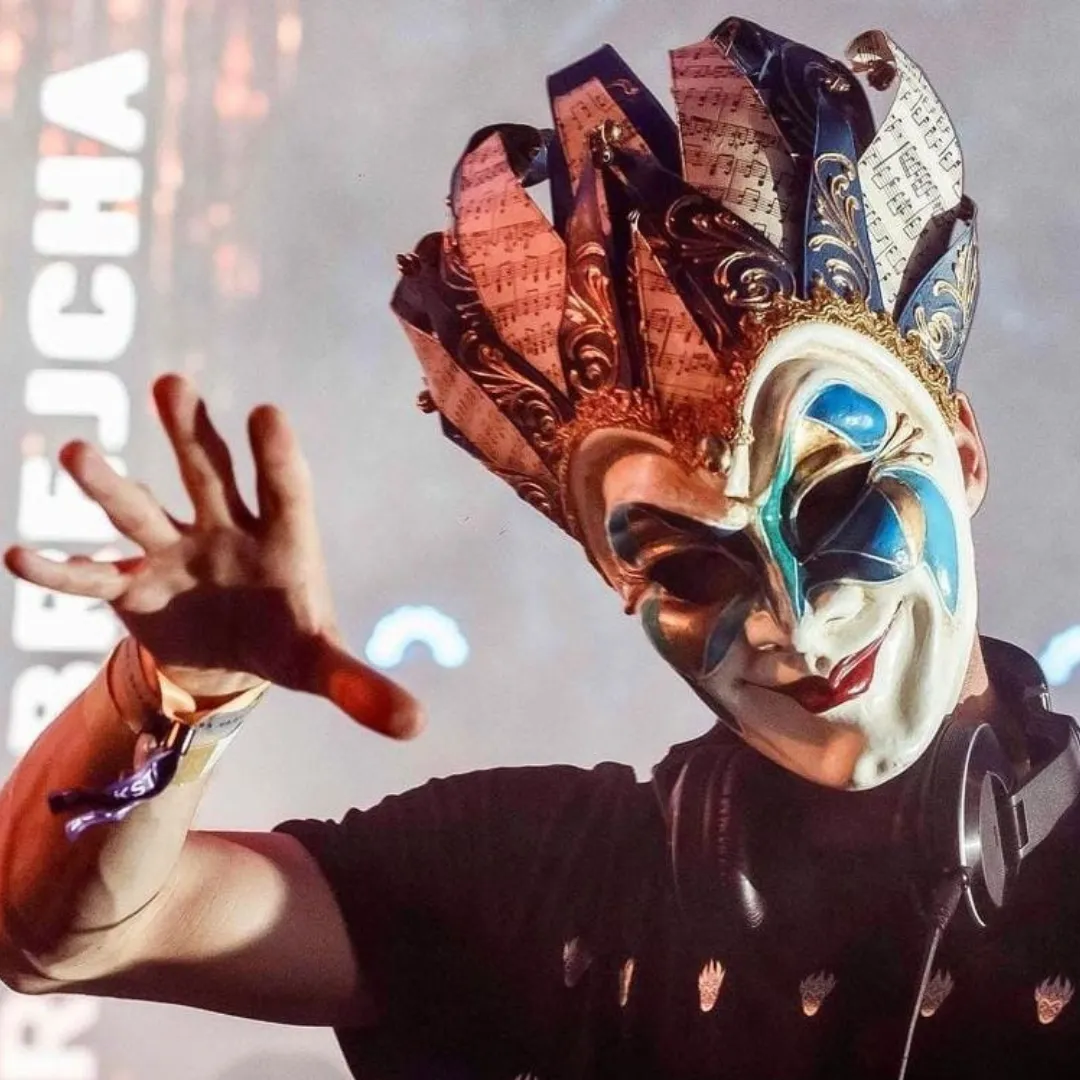 Free Fashion STL Download - Boris Brejcha Hueforge 3D picture 2by VadimAs