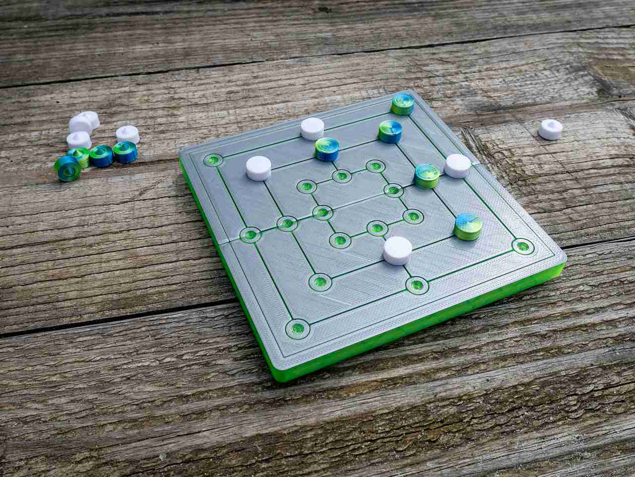 Nine Men's Morris Travel Game Print In Place | 3D models download ...