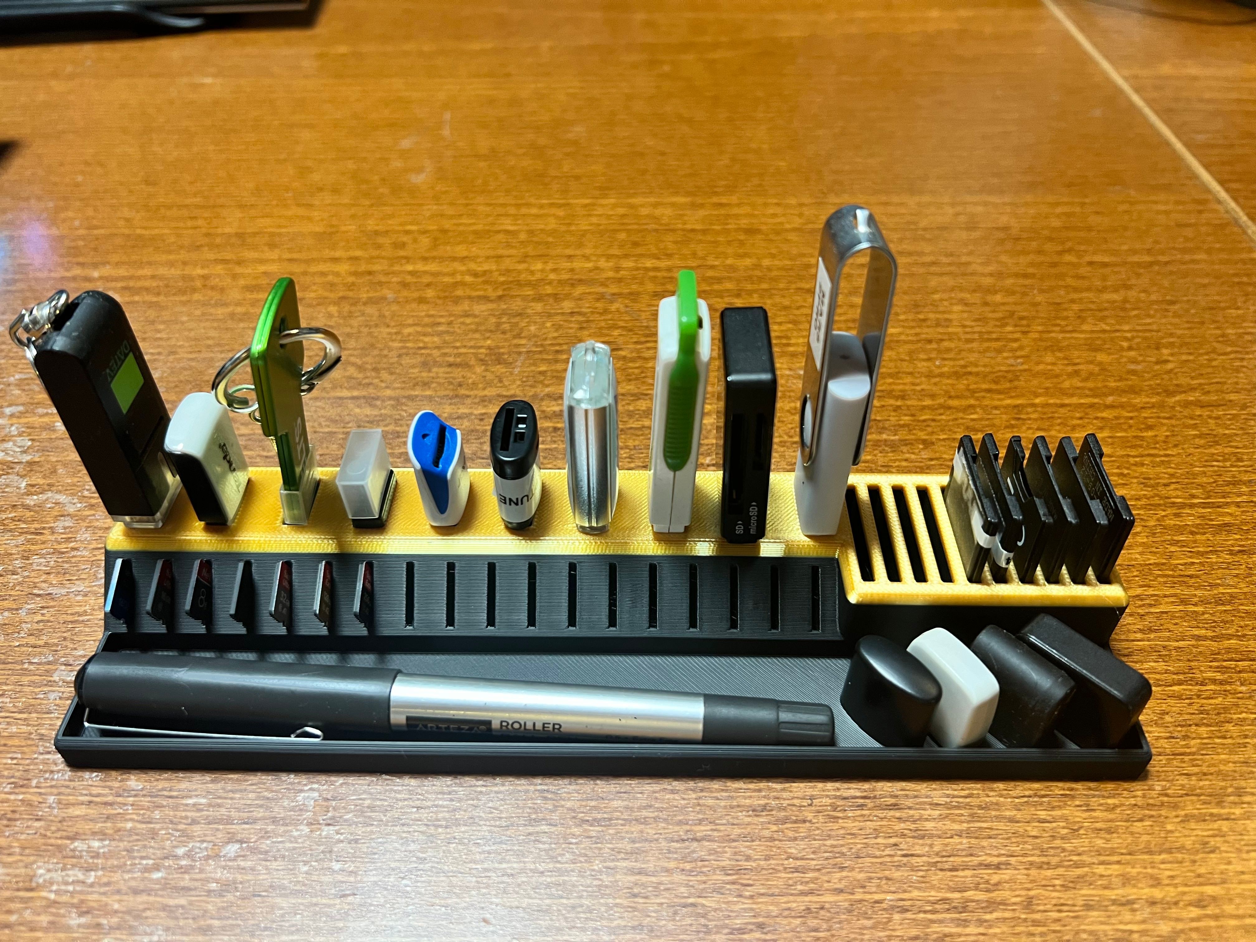 RCD USB / MicroSD Card / SD Card Organizer | 3D models download ...