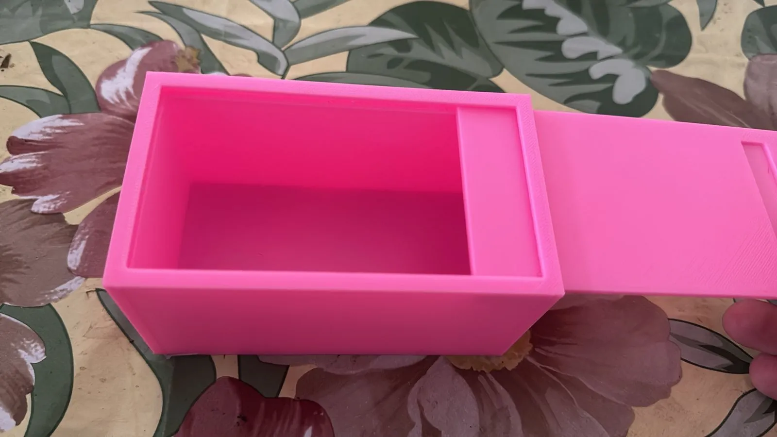 Tools & Spare Parts STL Download - Sliding cover boxby Blacknister