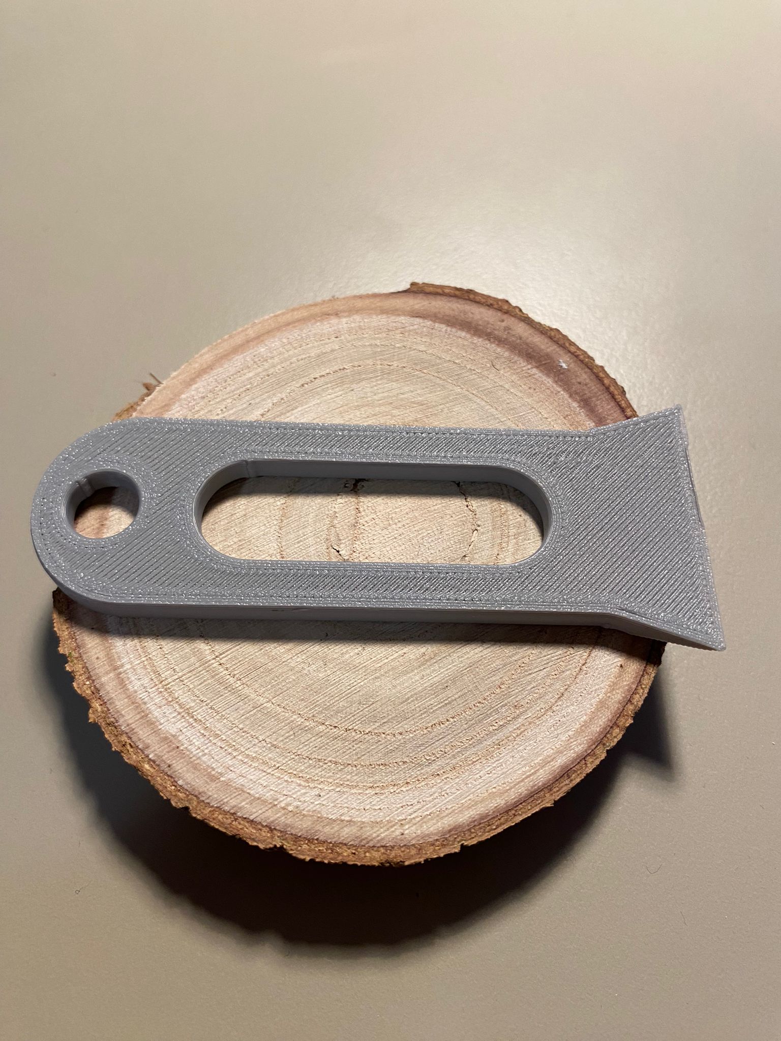 Small enough scraper to hand it beside your printer, with a very sharp ...