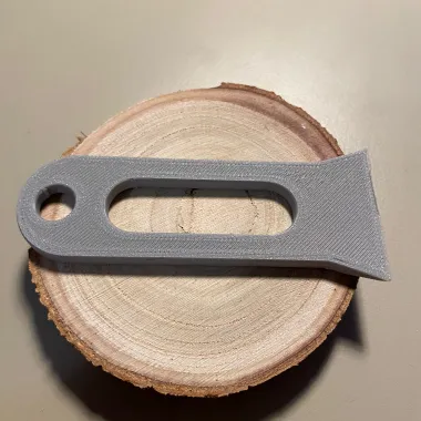Small enough scraper to hand it beside your printer, with a very sharp ...