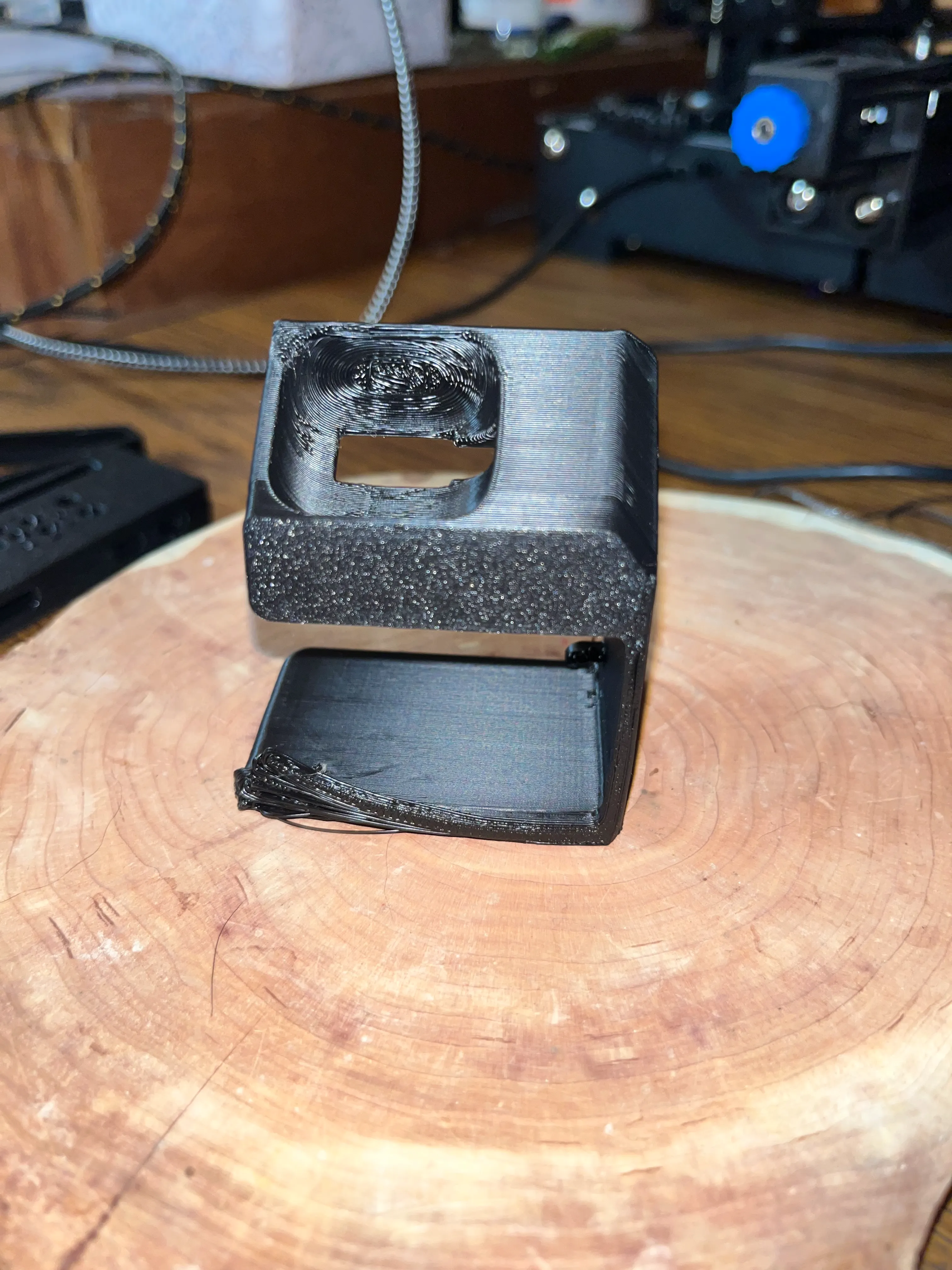 3D Printer Files | 3MF File | versa 3 charging stand | Creality Cloud