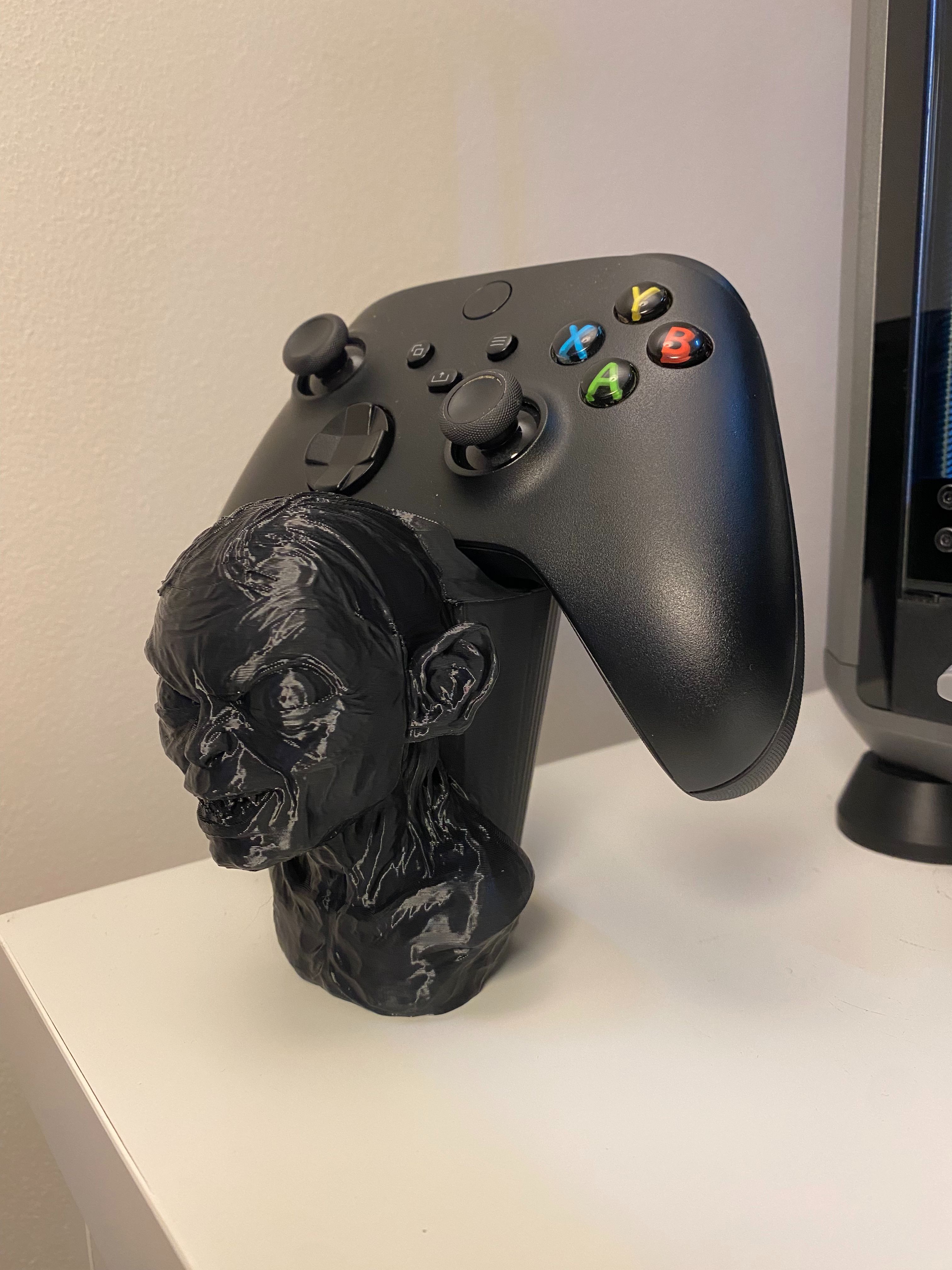 The Lord of the Rings: Gollum controller holder | 3D models download ...