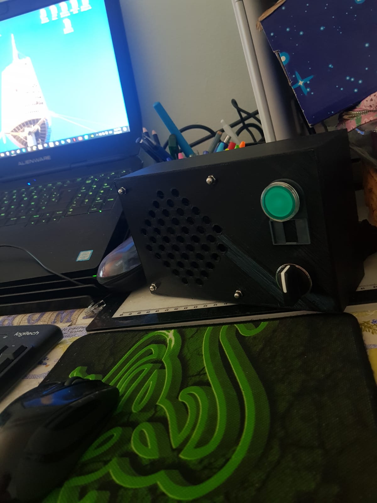 Fan Box 120 mm with switch | 3D models download | Creality Cloud