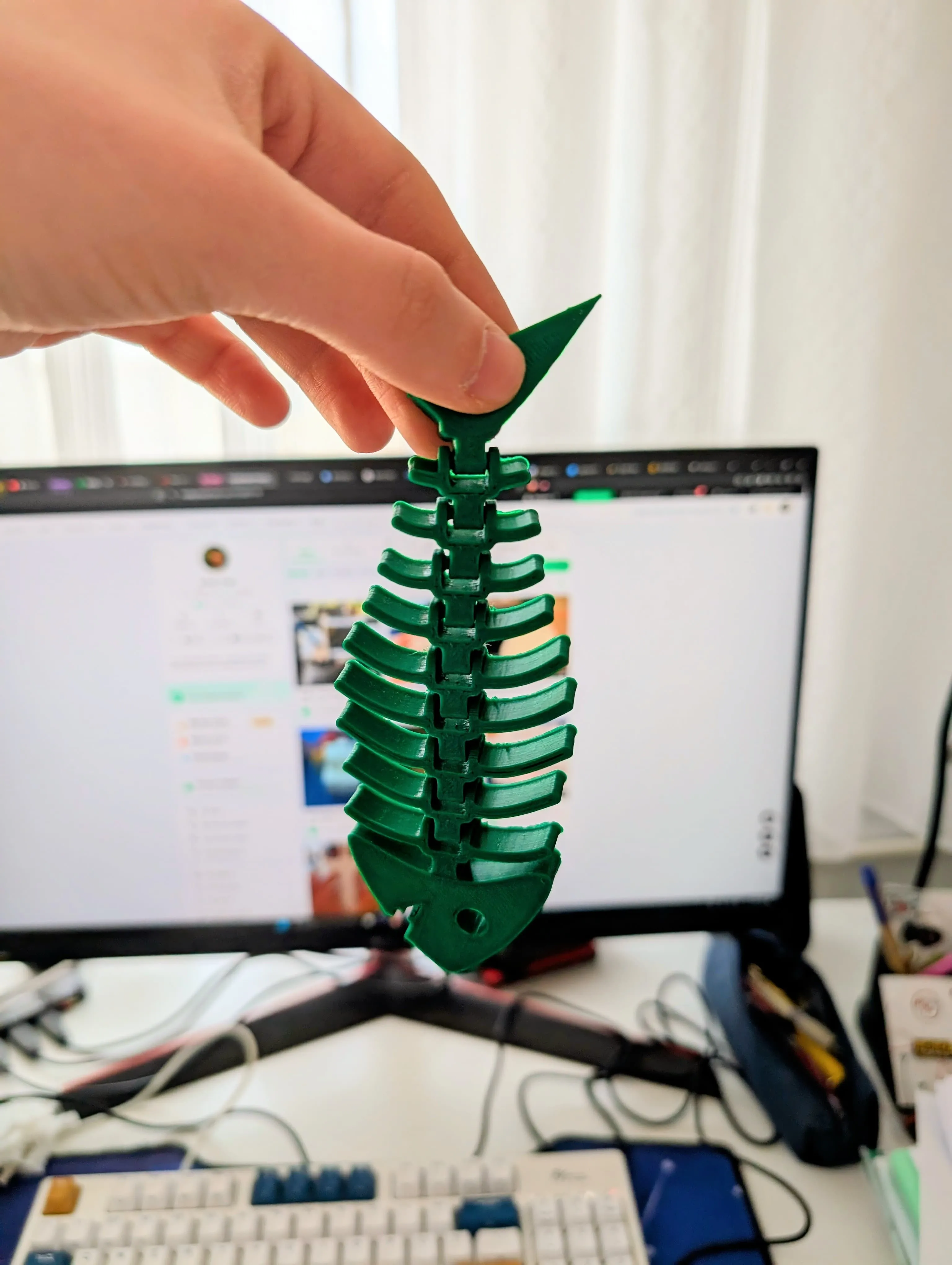 Construction Toys STL Download - Print-In-Place Movable Fish – Flexible ...