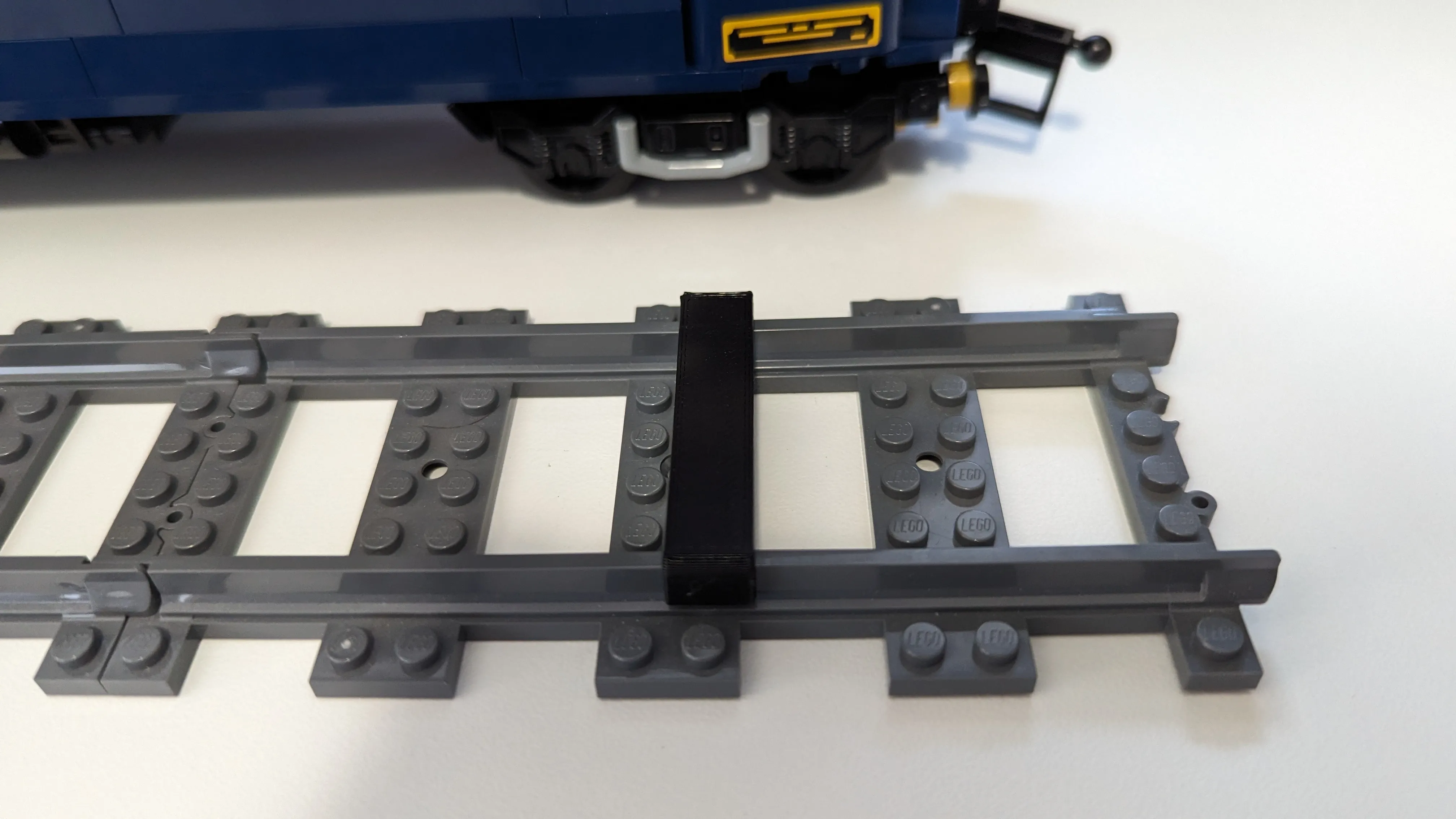 Free Board Games & Card Games STL Download - Lego Rail Stopby BestuuHest