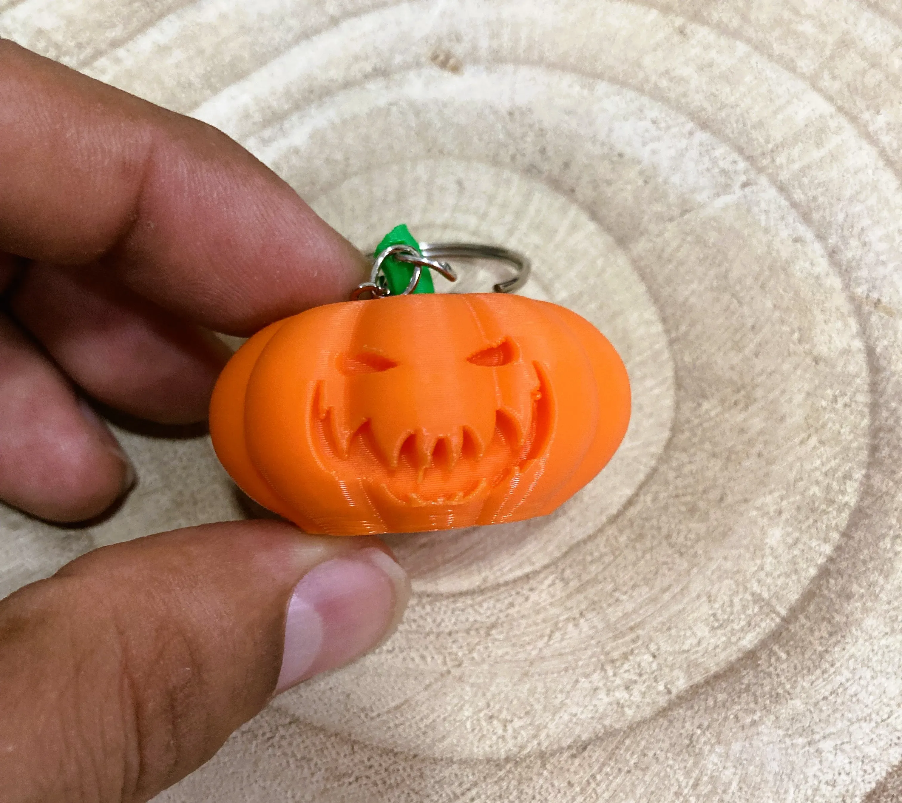 Jewelry & Accessories STL Download - Pumpkin keychain / Llavero ...