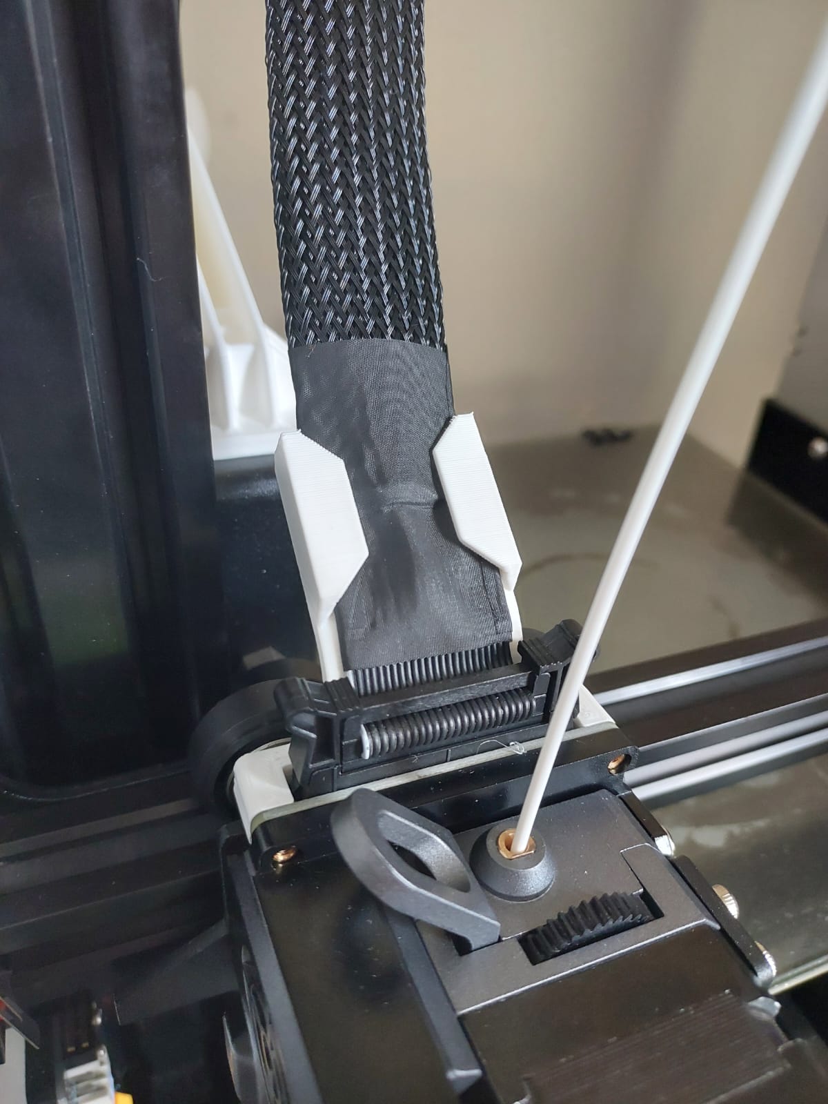 CREALITY ENDER 3 PRO/ SPRITE PRO CABLE PROTECTOR | 3D models download ...