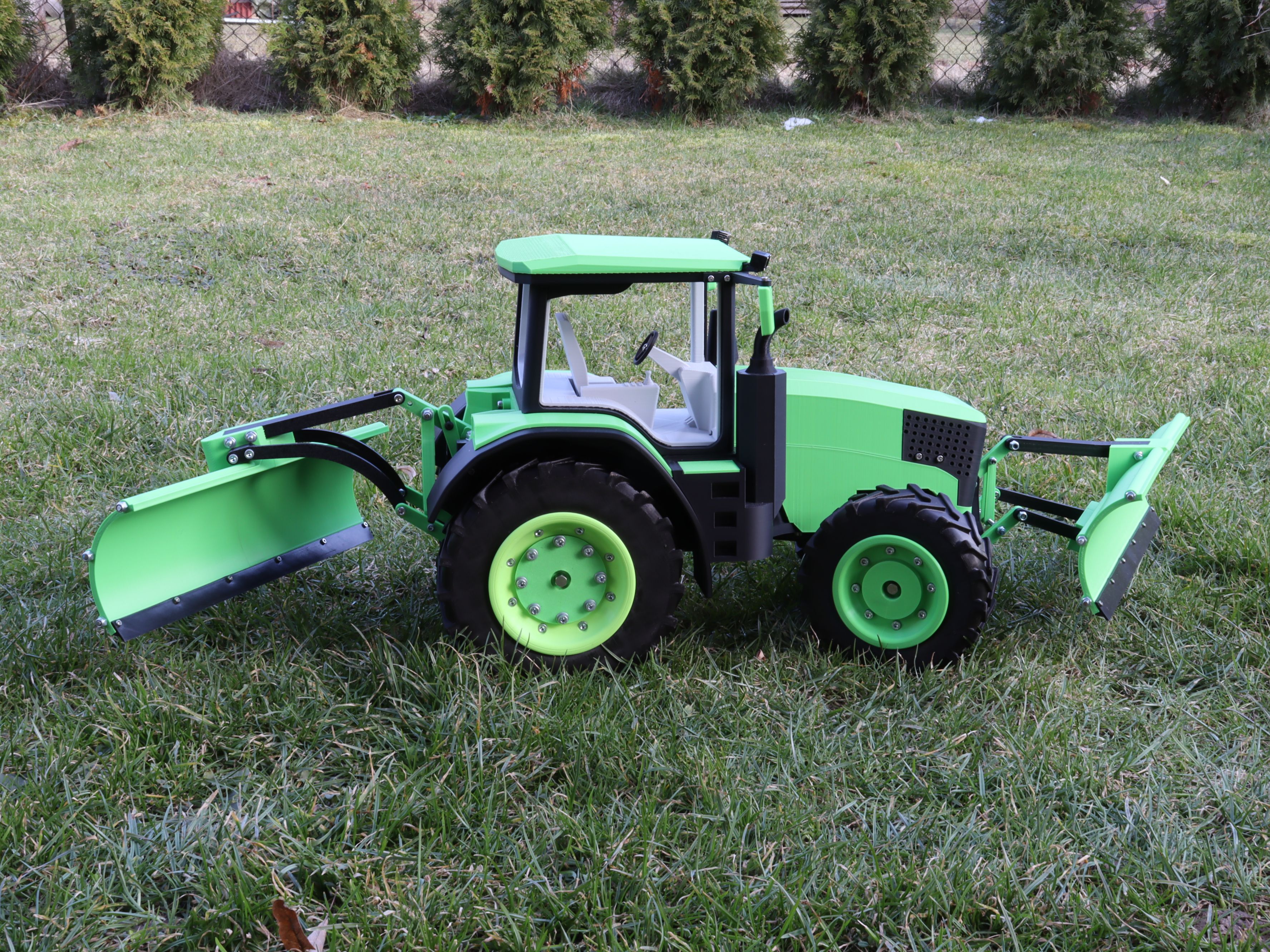 RC TRACTOR MODEL 2 | 3D models download | Creality Cloud