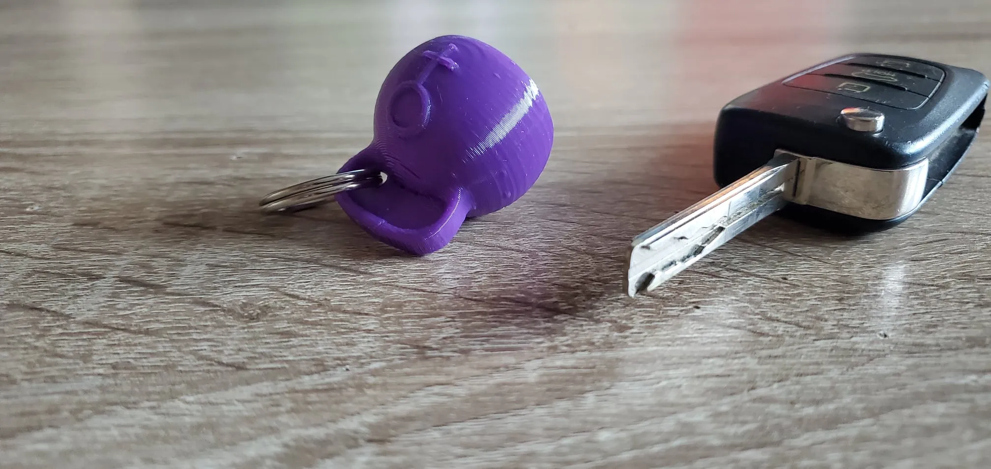 Other STL Download - kettle keychain femaleby Bialymatt