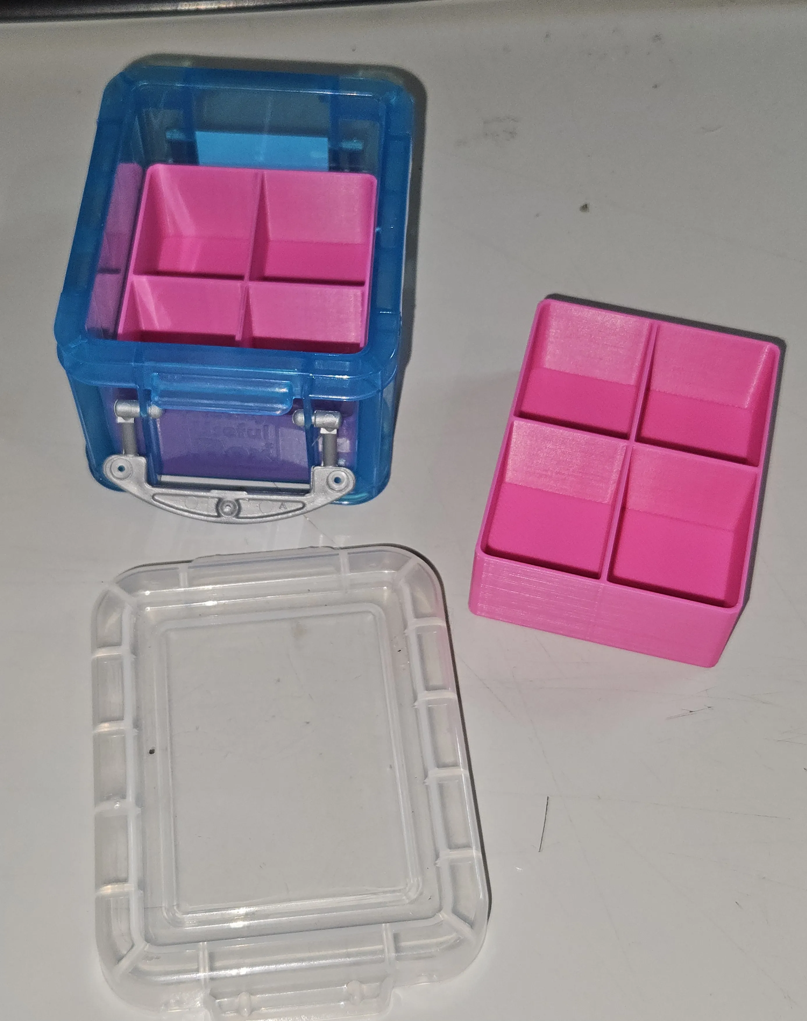 3D Printer Files | 3MF File | 2 X 2 insert for 0.14l "Really Useful Box ...