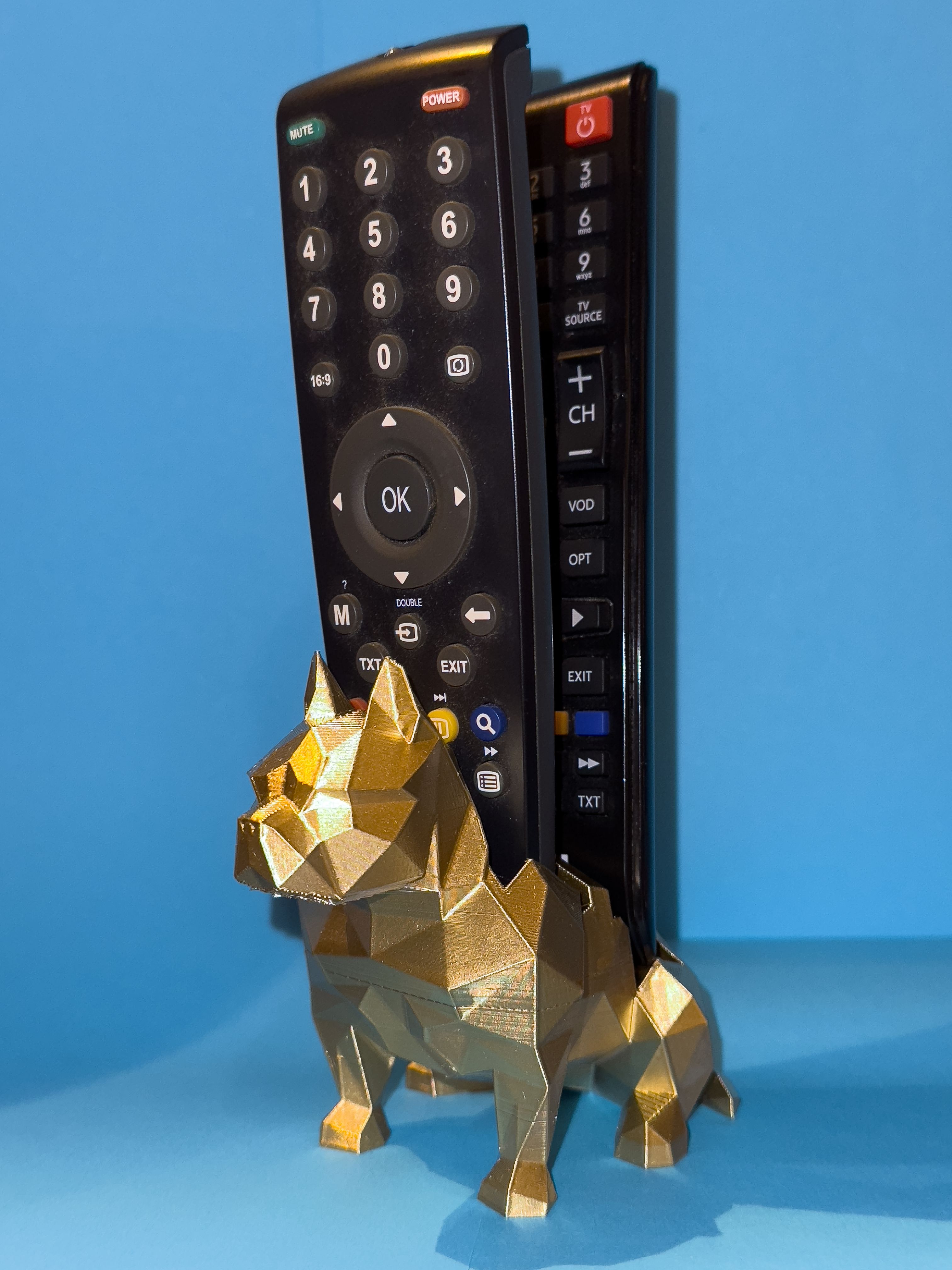 Low Poly American Bully Remote Holder | 3D models download | Creality Cloud