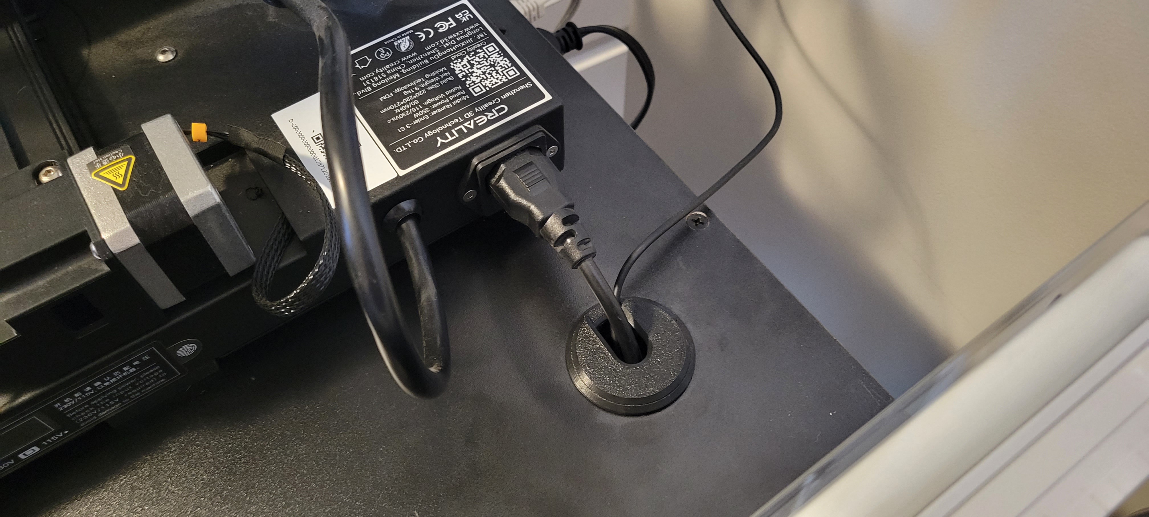 Grommet - Desk or Bench | 3D models download | Creality Cloud