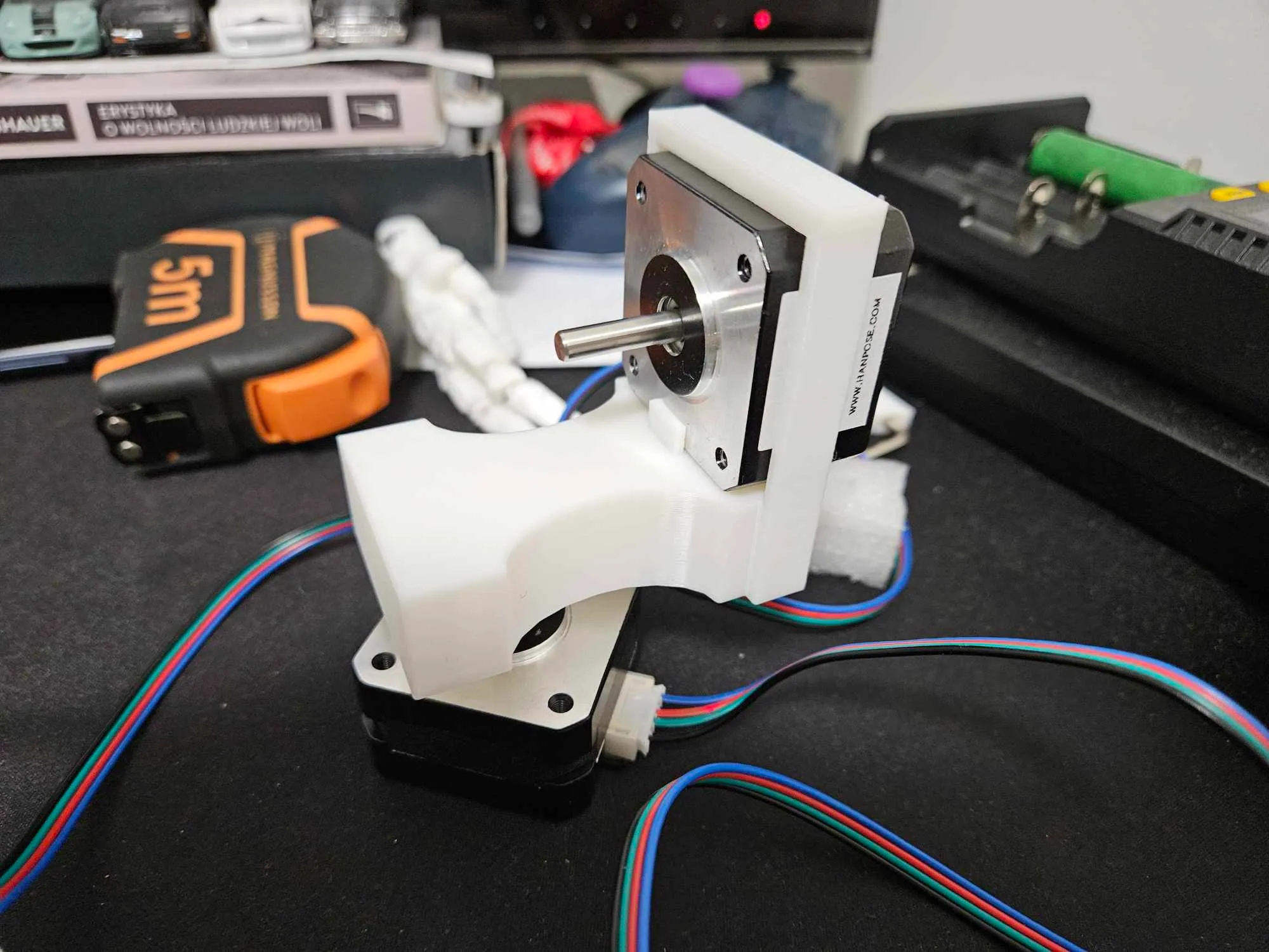 Free 3D Printer Parts STL Download - Nema 17 gyro bottom holderby ...