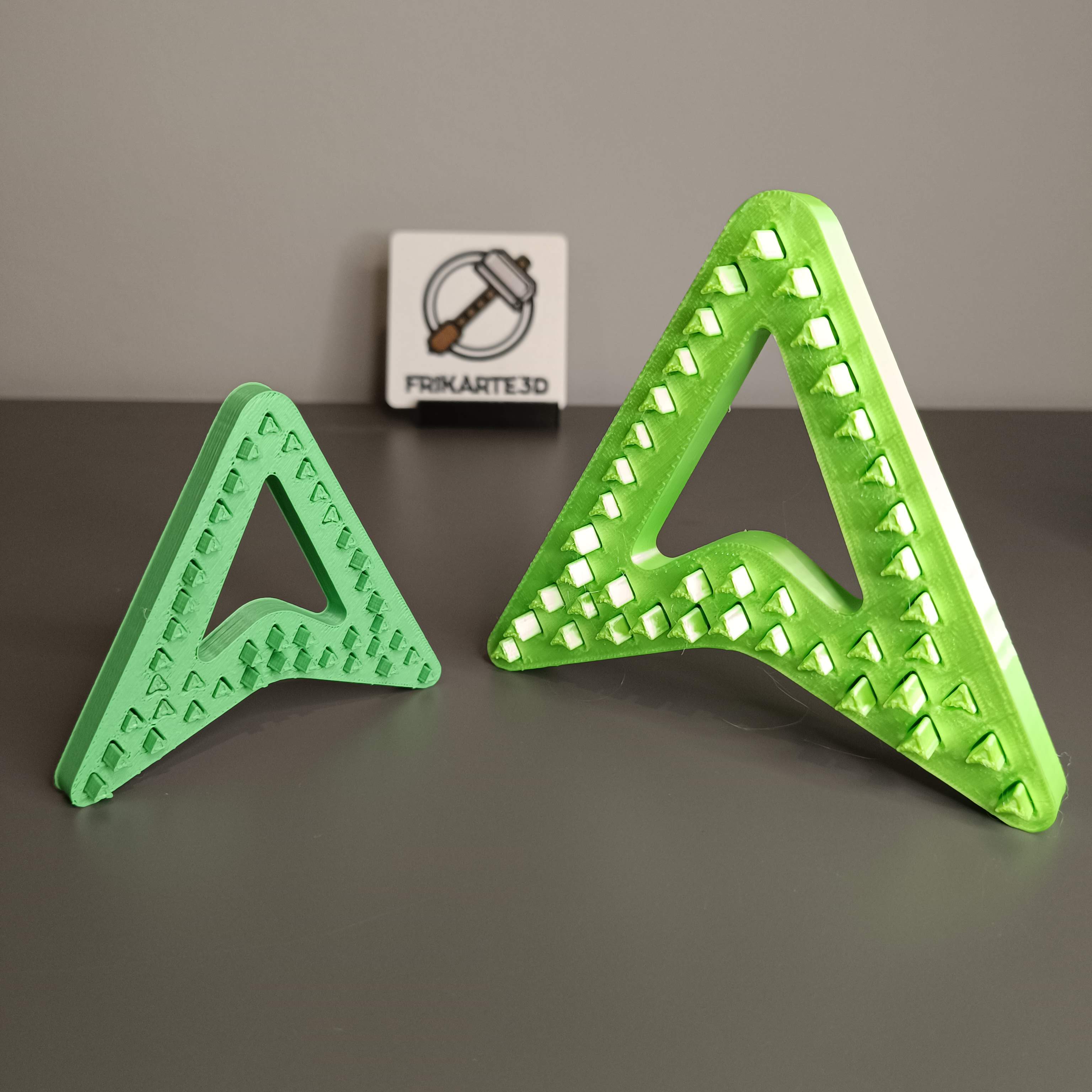 Creality Logo Push-Pin Fidget Toy | 3D models download | Creality Cloud