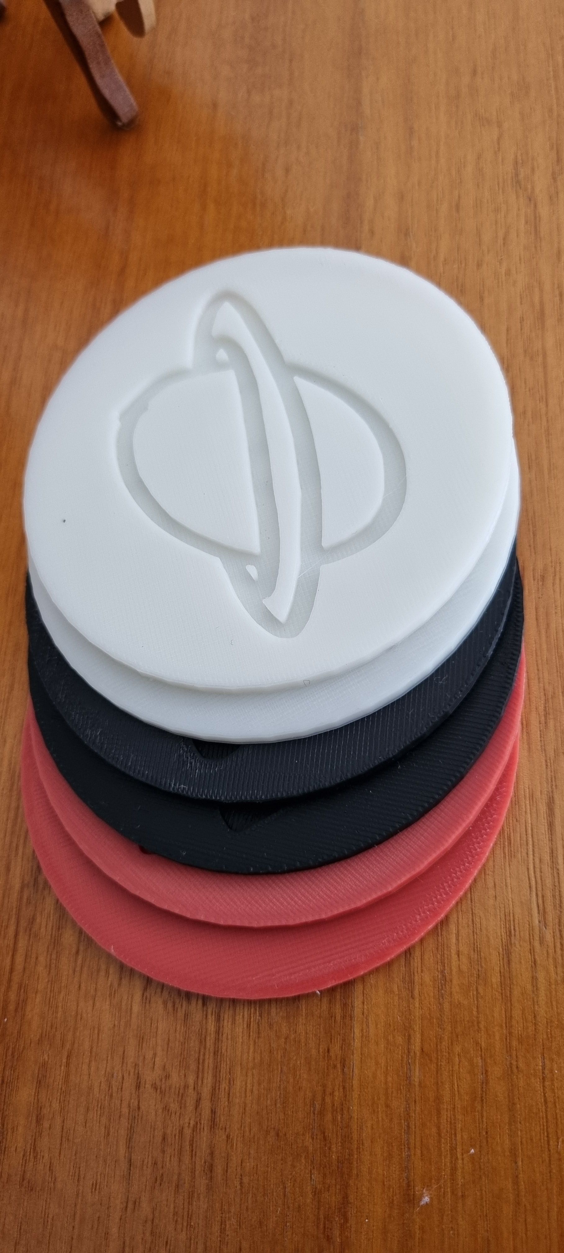 Round Coasters with Astro and Planet | 3D models download | Creality Cloud