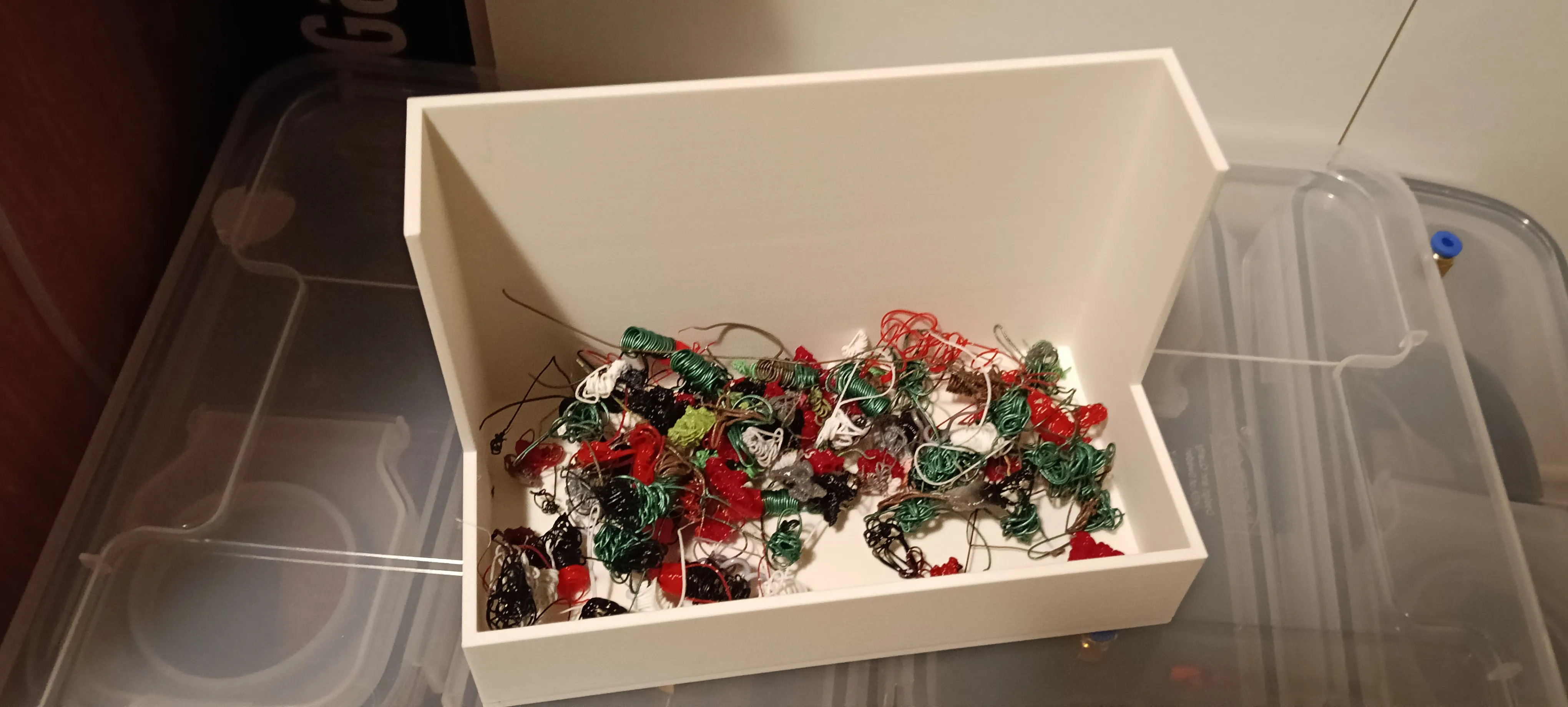 3D Printer Files | 3MF File | POOP CASE STAND CACCHE BOX STORAGE ...