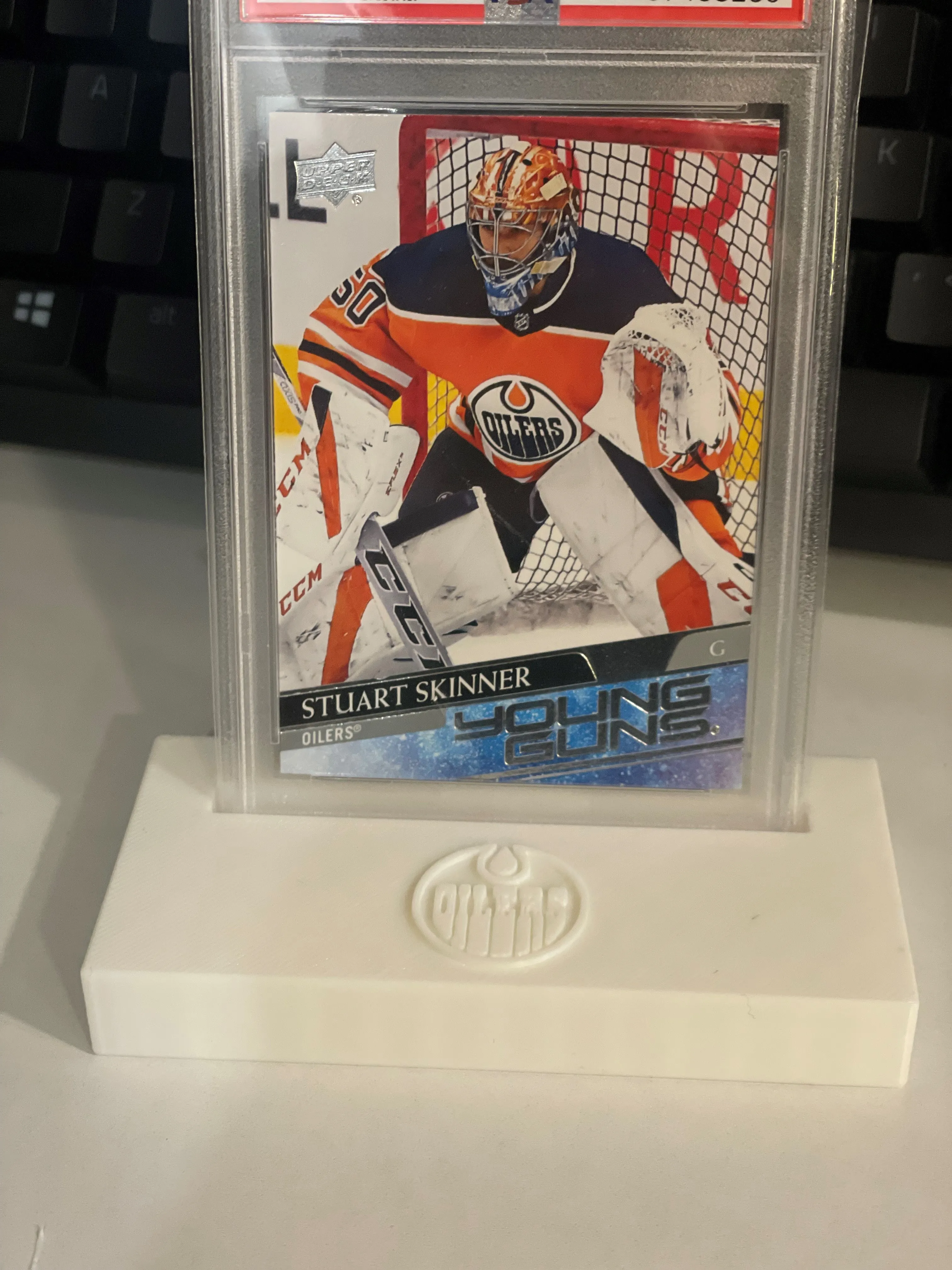 Free Other STL Download - PSA Graded Card Stand - Edmonton Oilersby Crooked