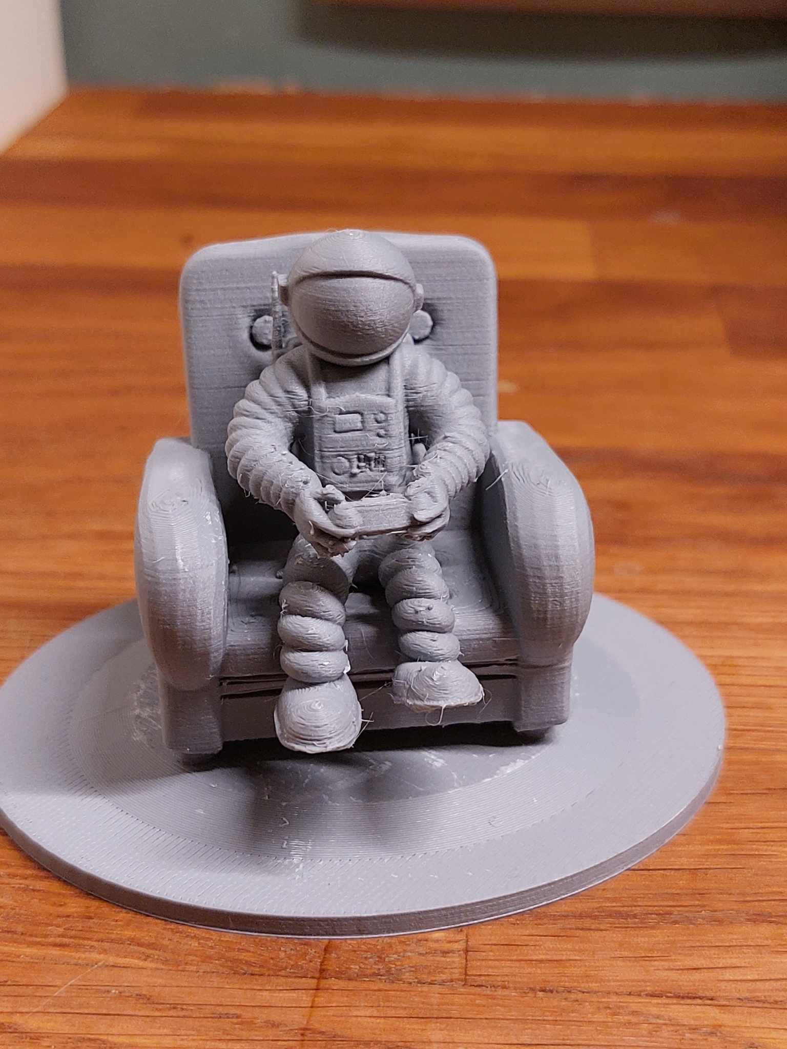 spaceman gamer edition | 3D models download | Creality Cloud