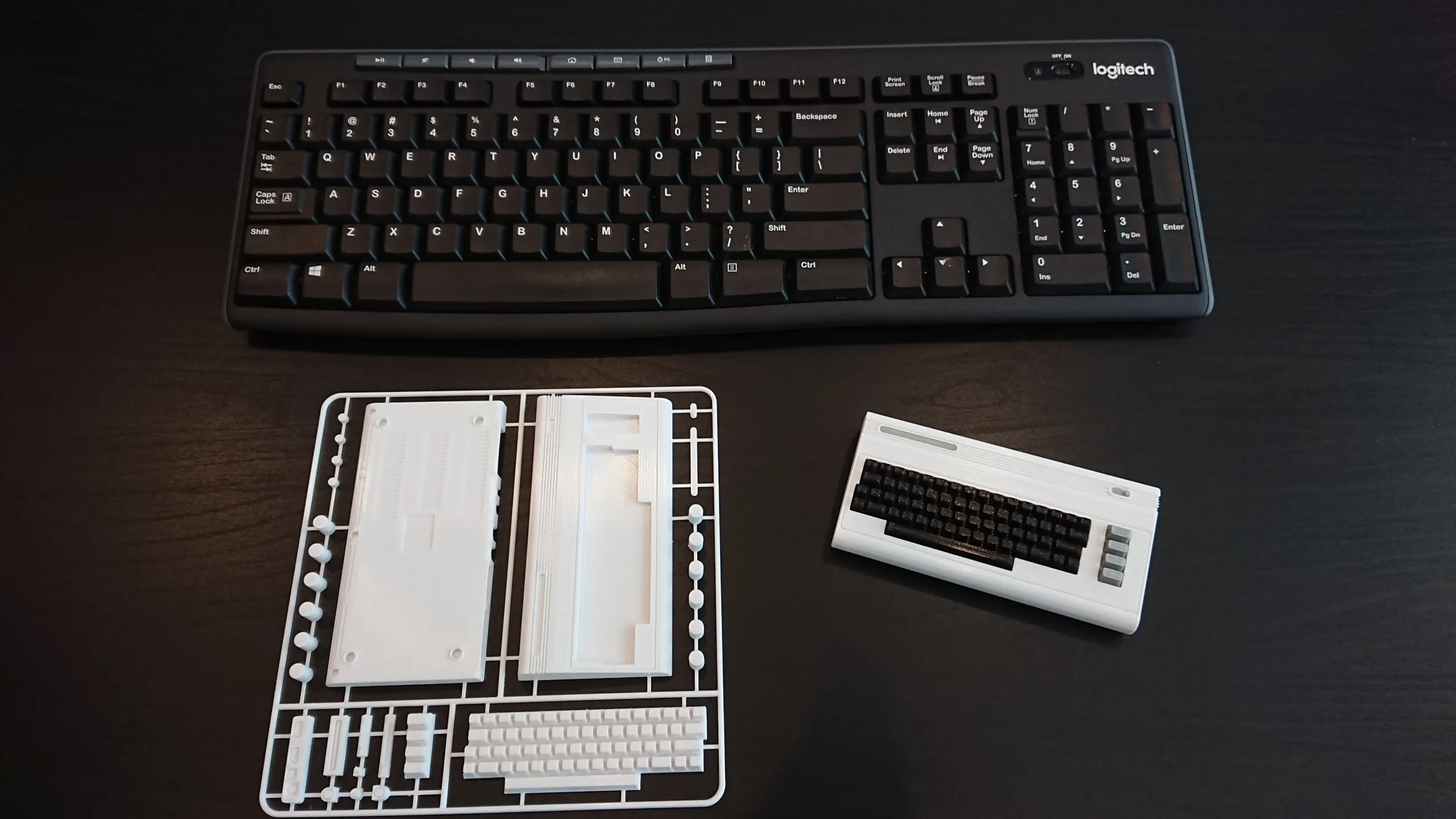 Free Other STL Download - Commodore 64 - Kit Cardby mkl3D
