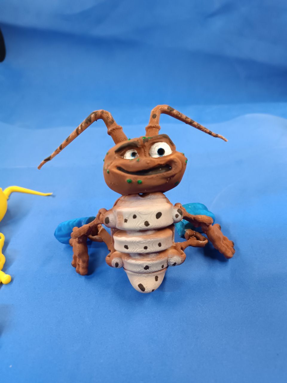FLEXI PRINT-IN-PLACE COCKROACH | 3D models download | Creality Cloud