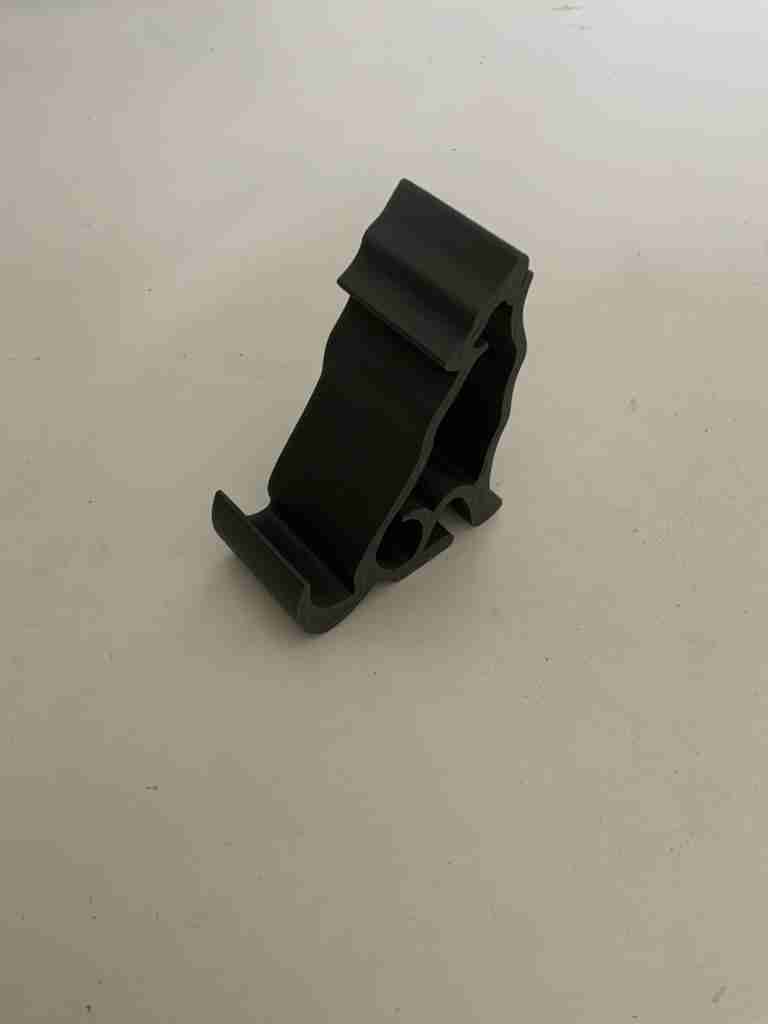 Wolf phone holder - desktop accessory | 3D models download | Creality Cloud