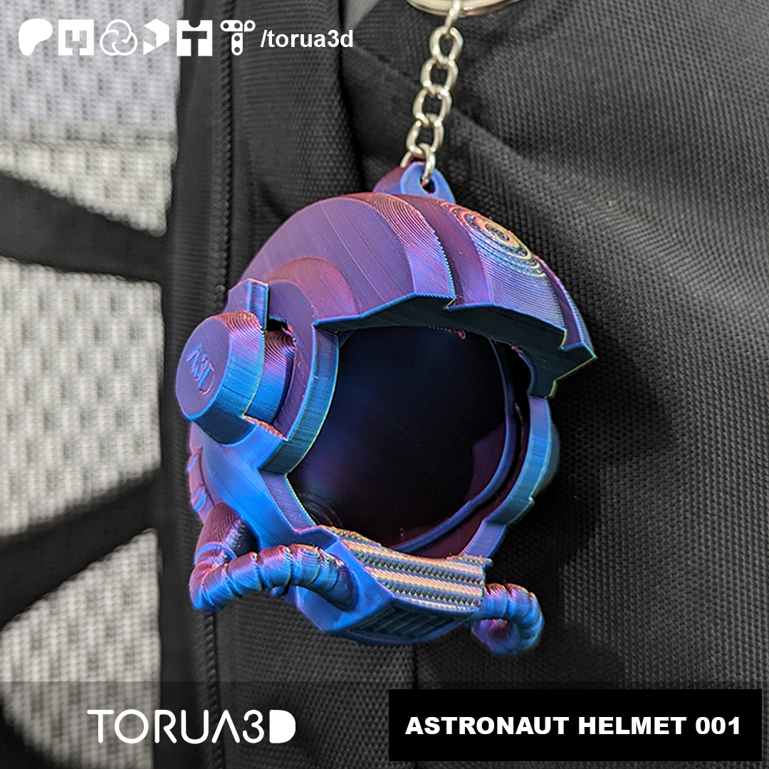 Astronaut Helmet Keychian 001 - Print in place - STL File | 3D models ...