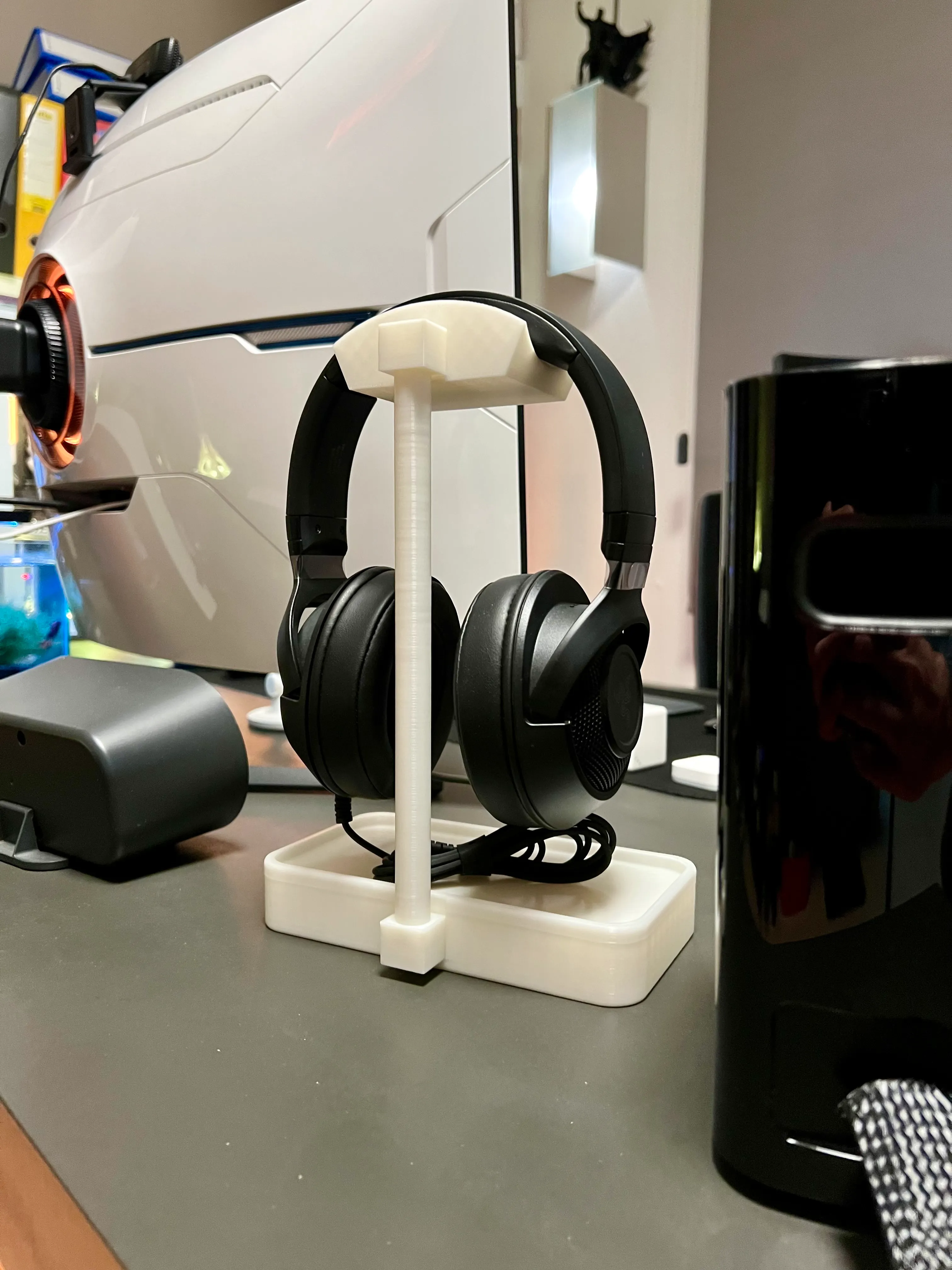 Sound & Audio Equipment STL Download - elegant simple stylish table top ...