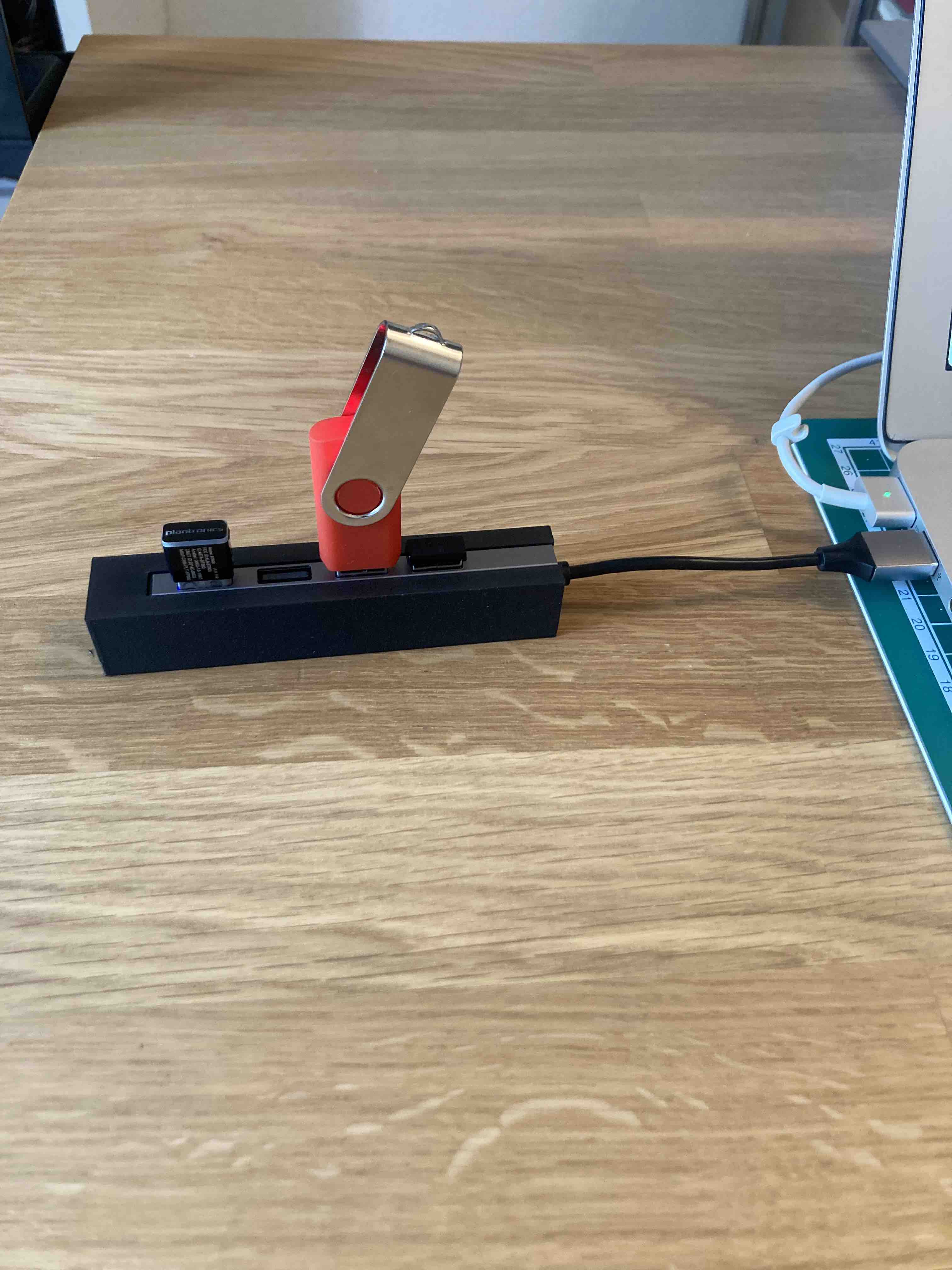 USB Multiport Holder | 3D models download | Creality Cloud