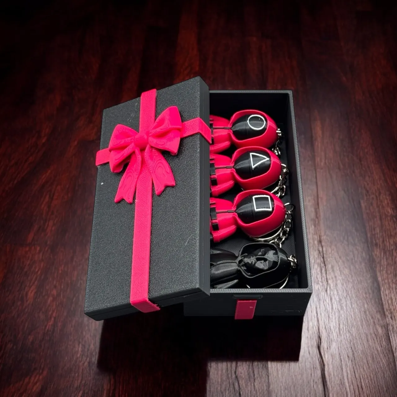 Other STL Download - Squid Games Collector’s Gift Box Set - keychain ...