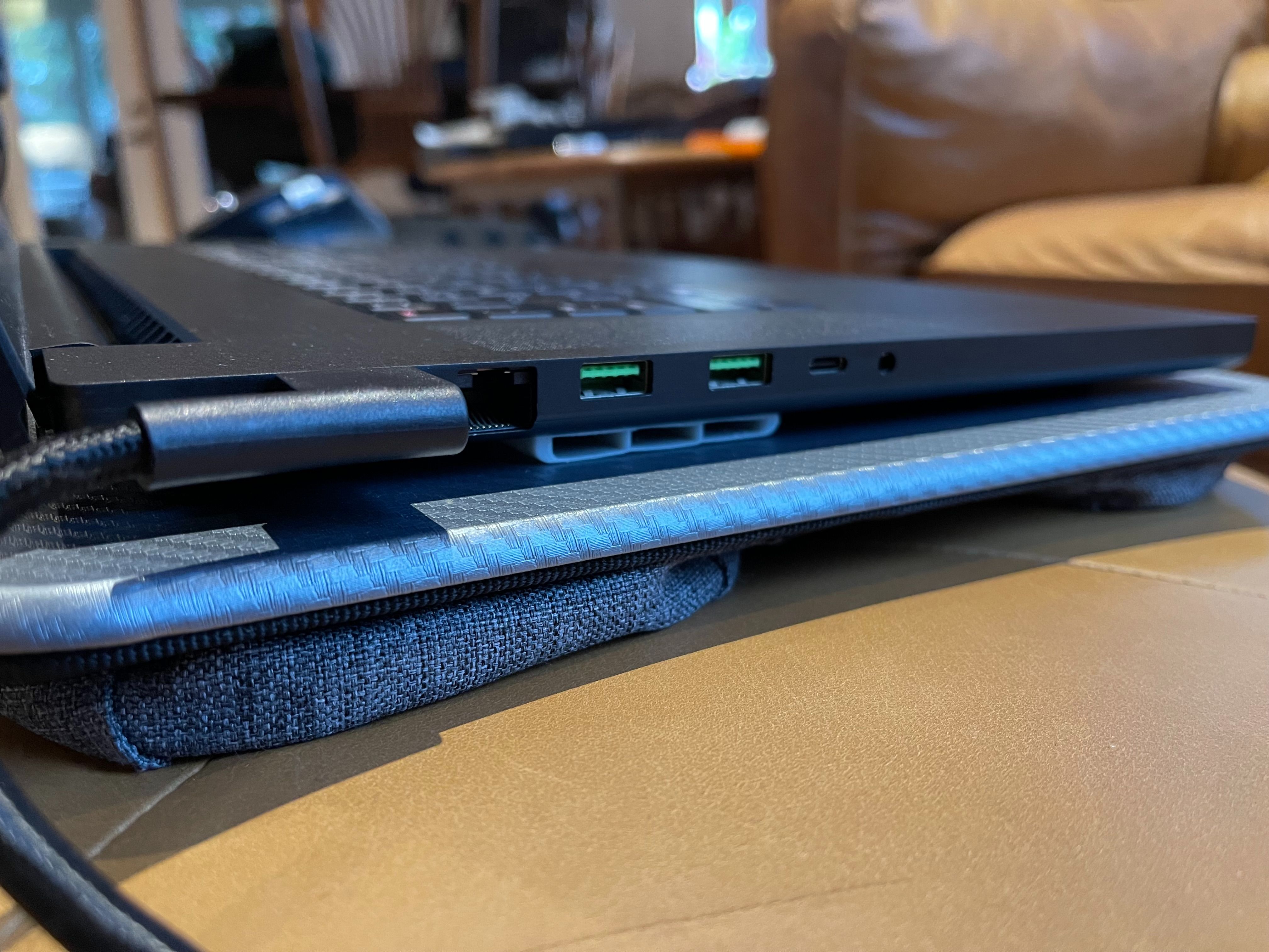 Razer Blade Pro 17 Side Fan Duct | 3D models download | Creality Cloud