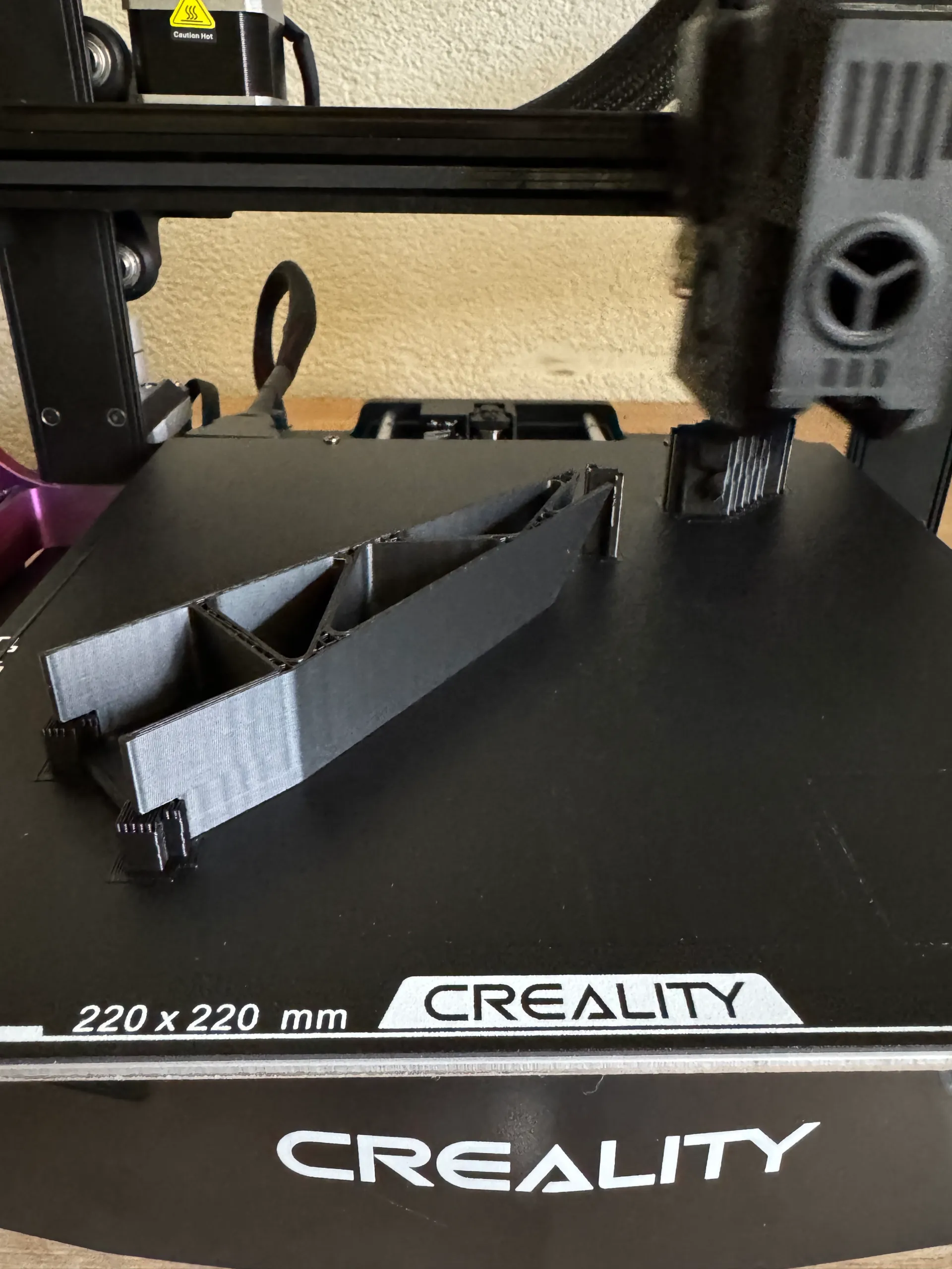 Super Kamera-Arm für den 3d Drucker habe, aber die Stützen anders gemacht. Erst habe ich mit ...