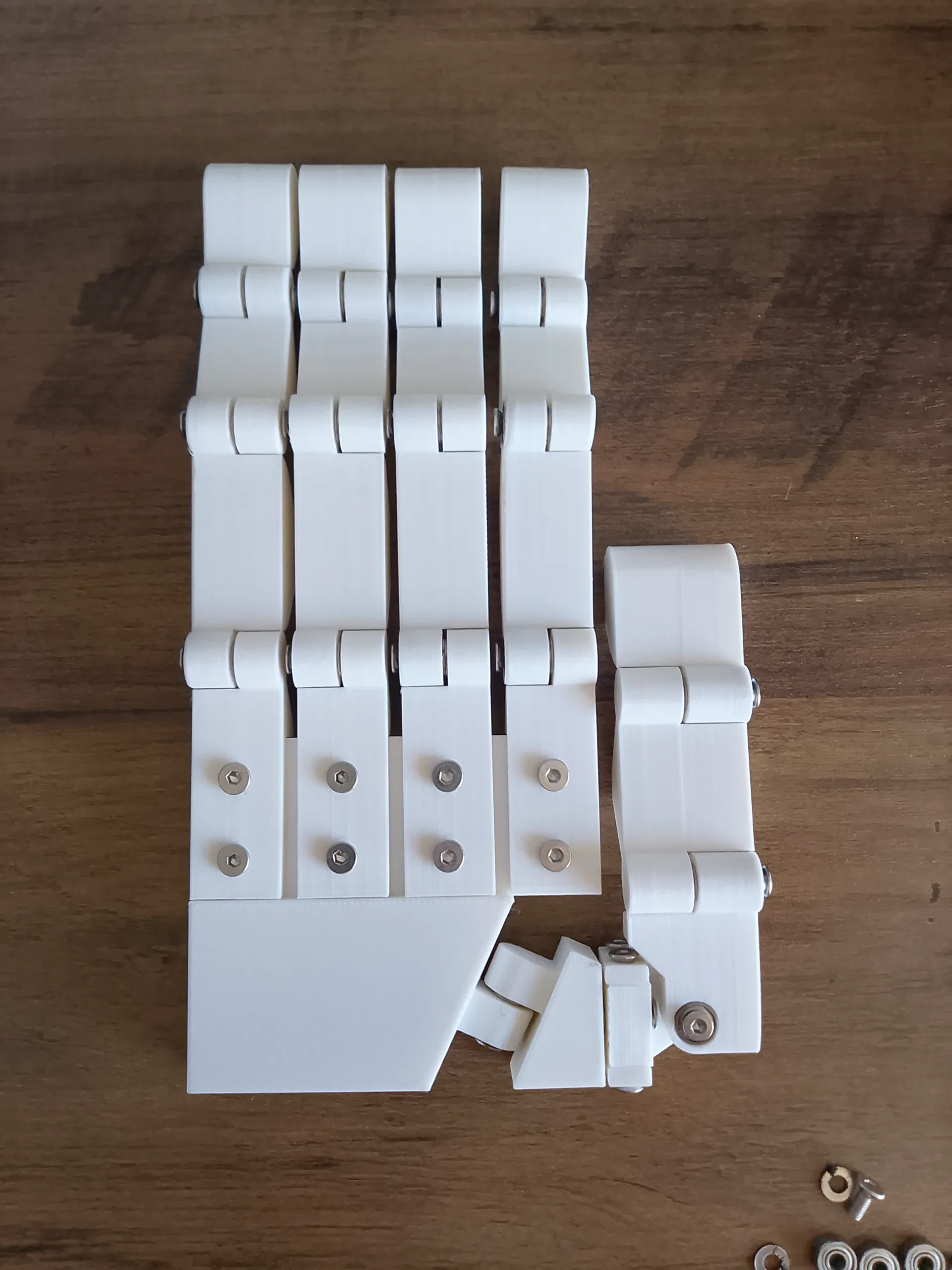 Robots & Mechs STL Download - Robotic Hand Modular – Life-Sized ...