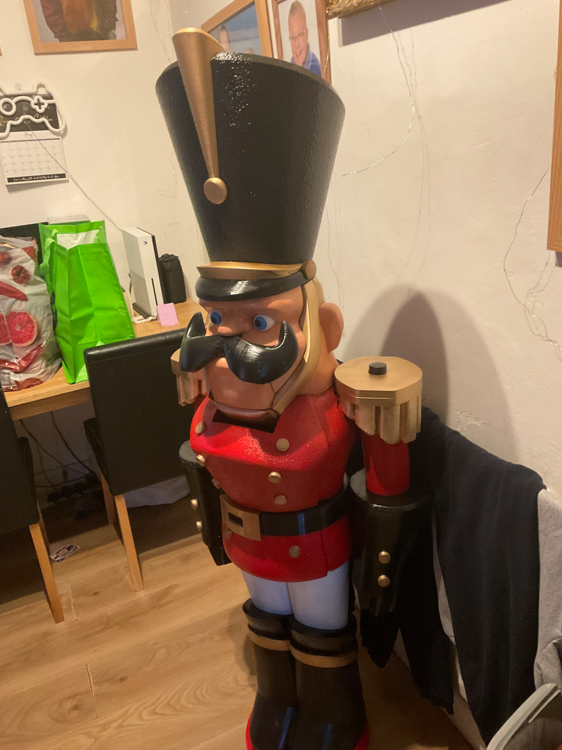I’ve just finished this nutcracker and really pleased how it turned out ...