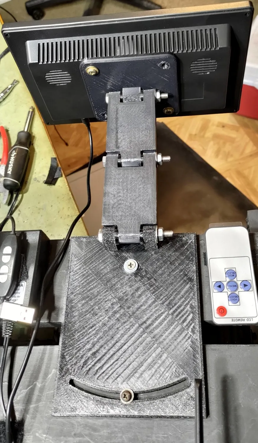 Free Tools & Spare Parts STL Download - 75mm VESA Folding Stand for ...