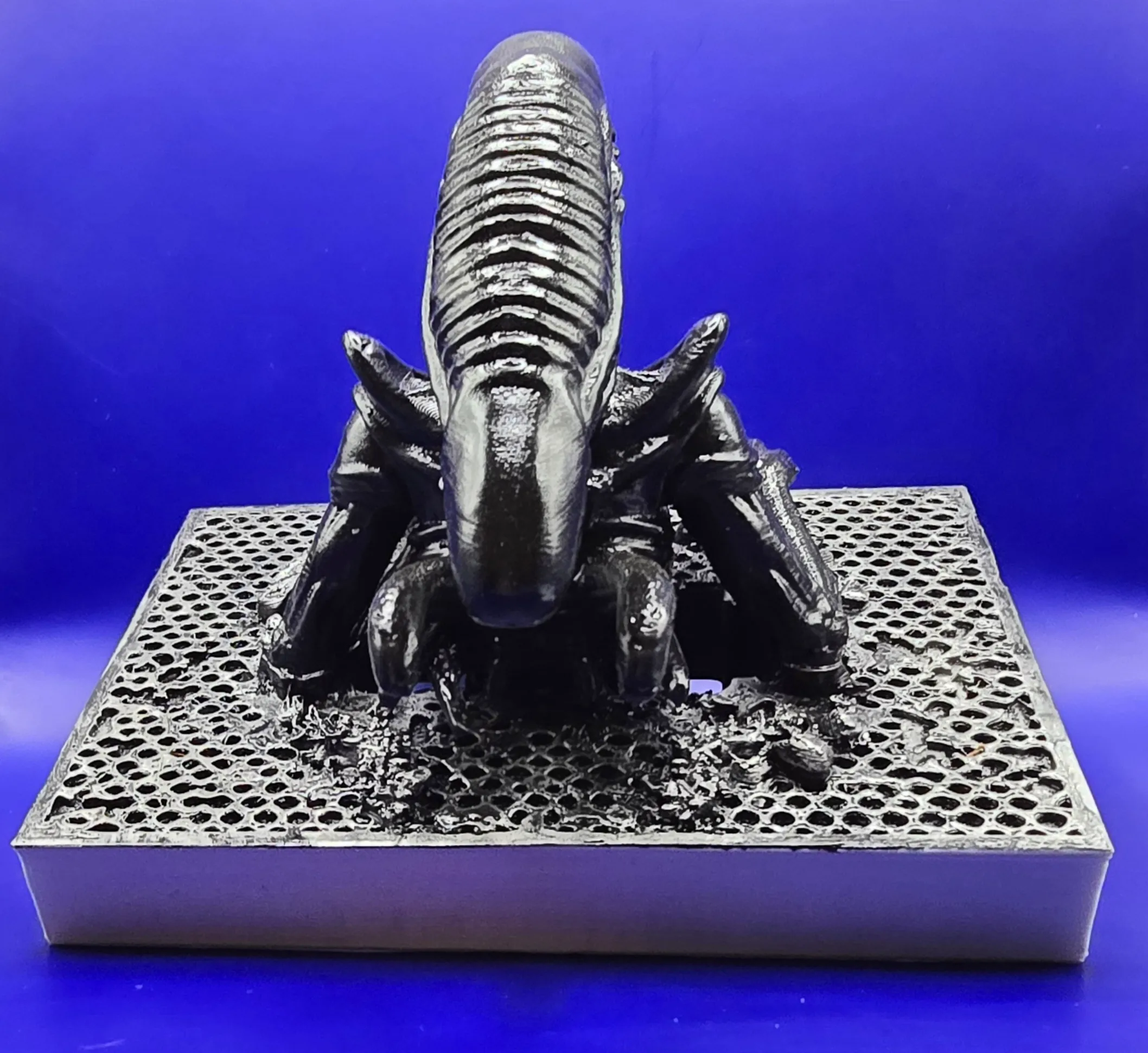 3D Printer Files | 3MF File | Zenomorph breaks through - PC Topper ...