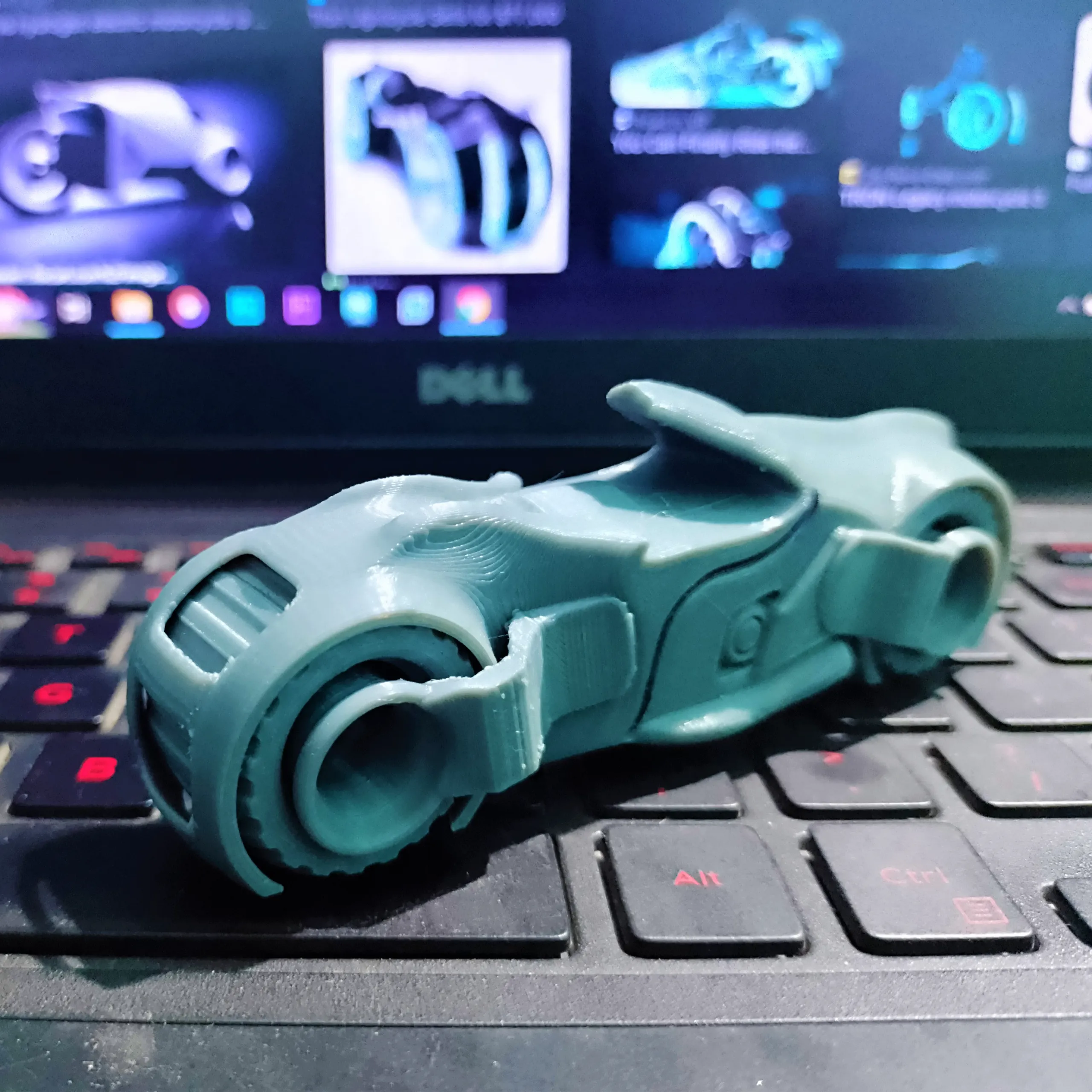 Free Vehicles & Machinery STL Download - TRON Bikeby a3pXTRA