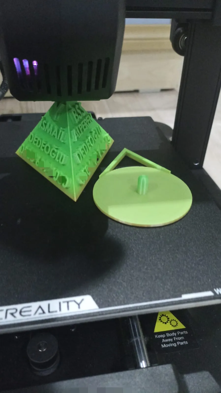 3D Printer Files | 3MF File | TRİANGLE TAG FOR CAR | Creality Cloud