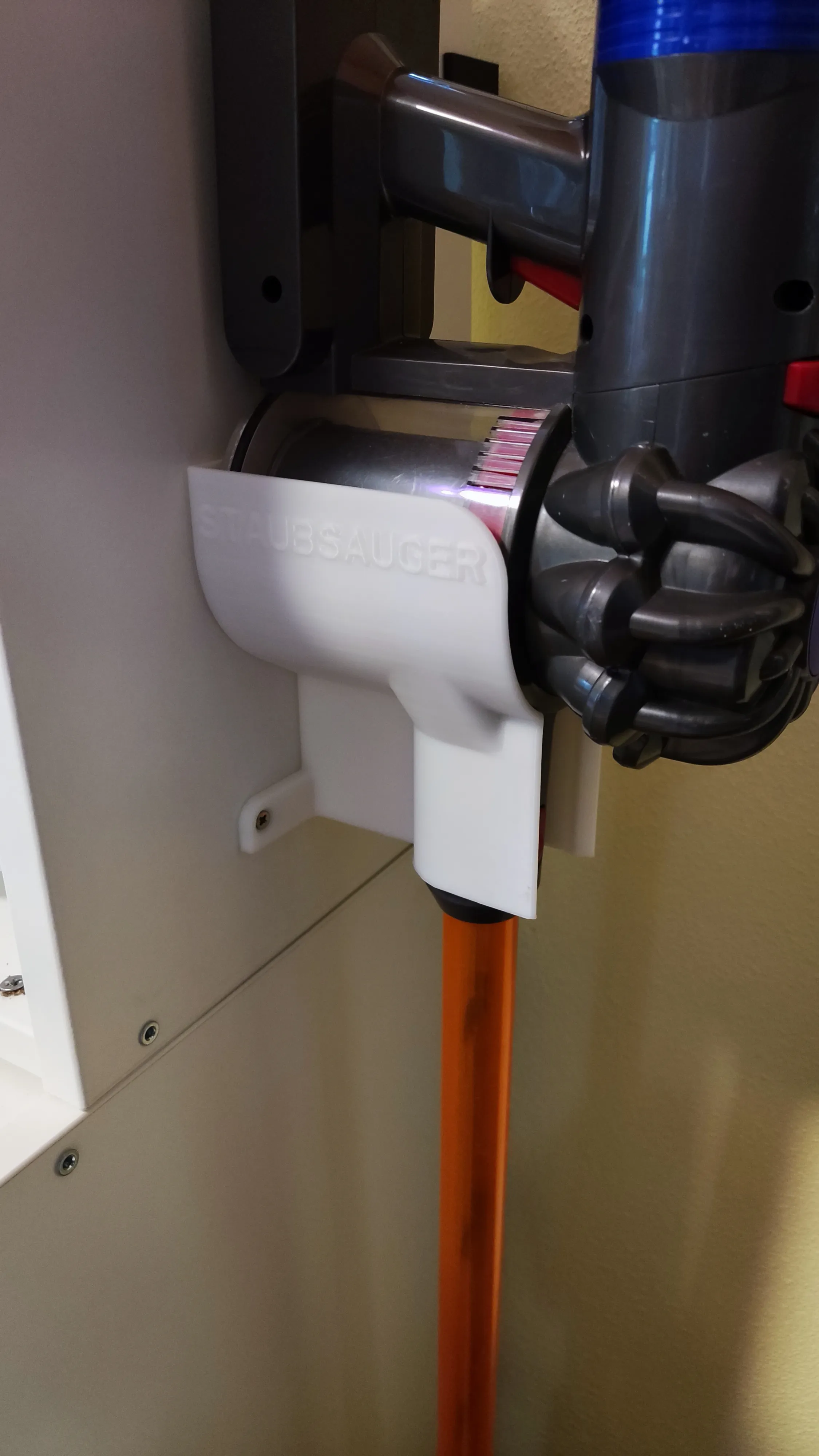 3D Printer Files | 3MF File | Wall mounting clip for Casdon Toy Vacuum ...