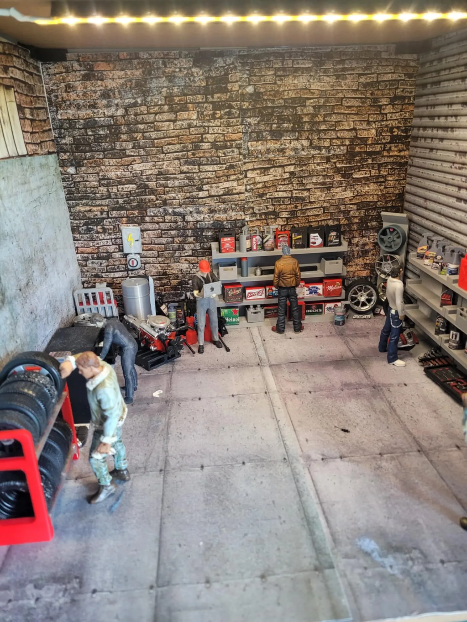 Diorama de magasin de piece automobile Fait a partir de nos plans a 100 ...