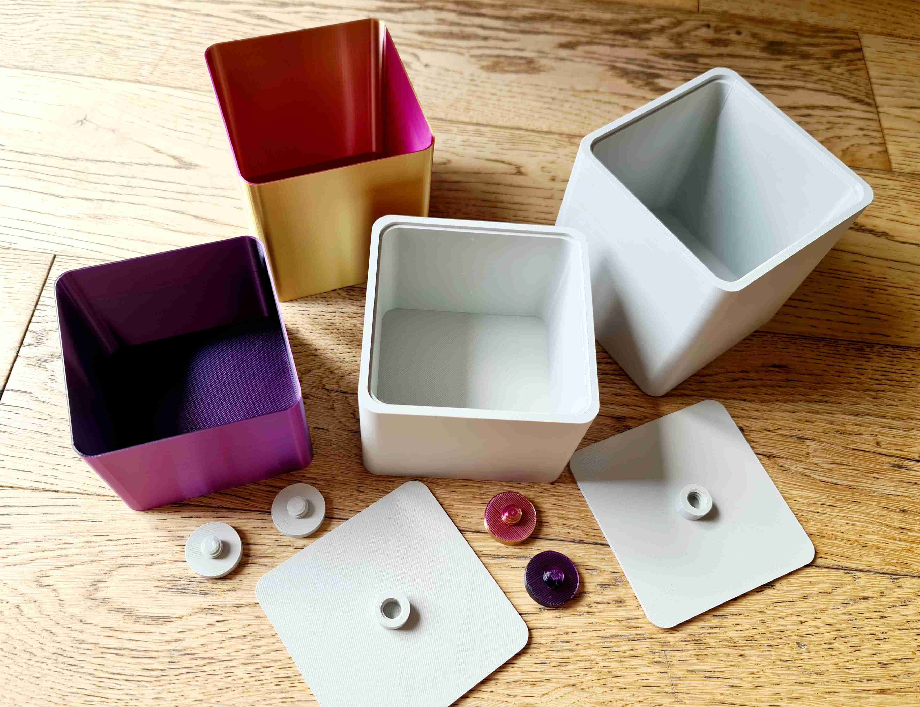 Funky Box lid storage cube with inserts and screw in knobs | 3D models ...